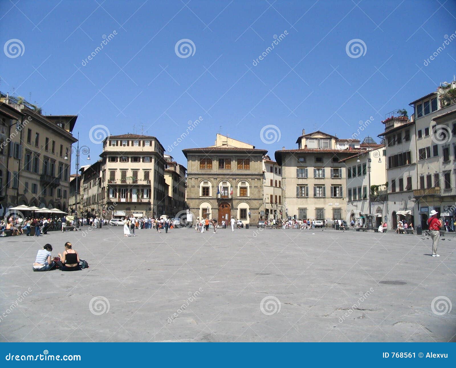 Florence, main plaza editorial photo. Image of buildings - 768561