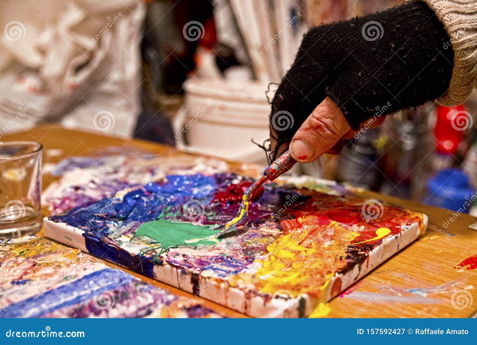 Florentine painter`s hand stock image. Image of creativity - 157592427