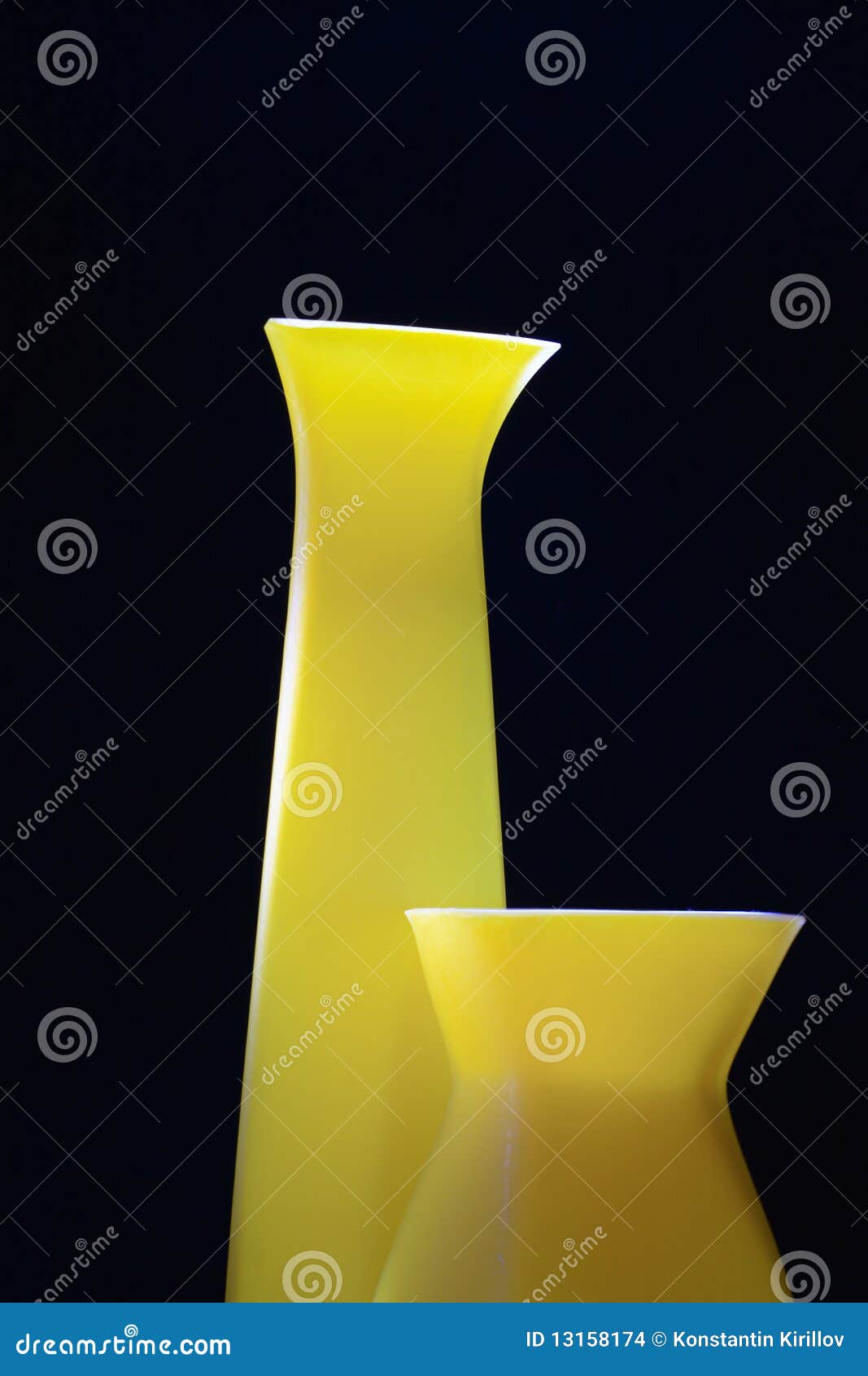 Floreros modernos foto de archivo. Imagen de interior - 13158174