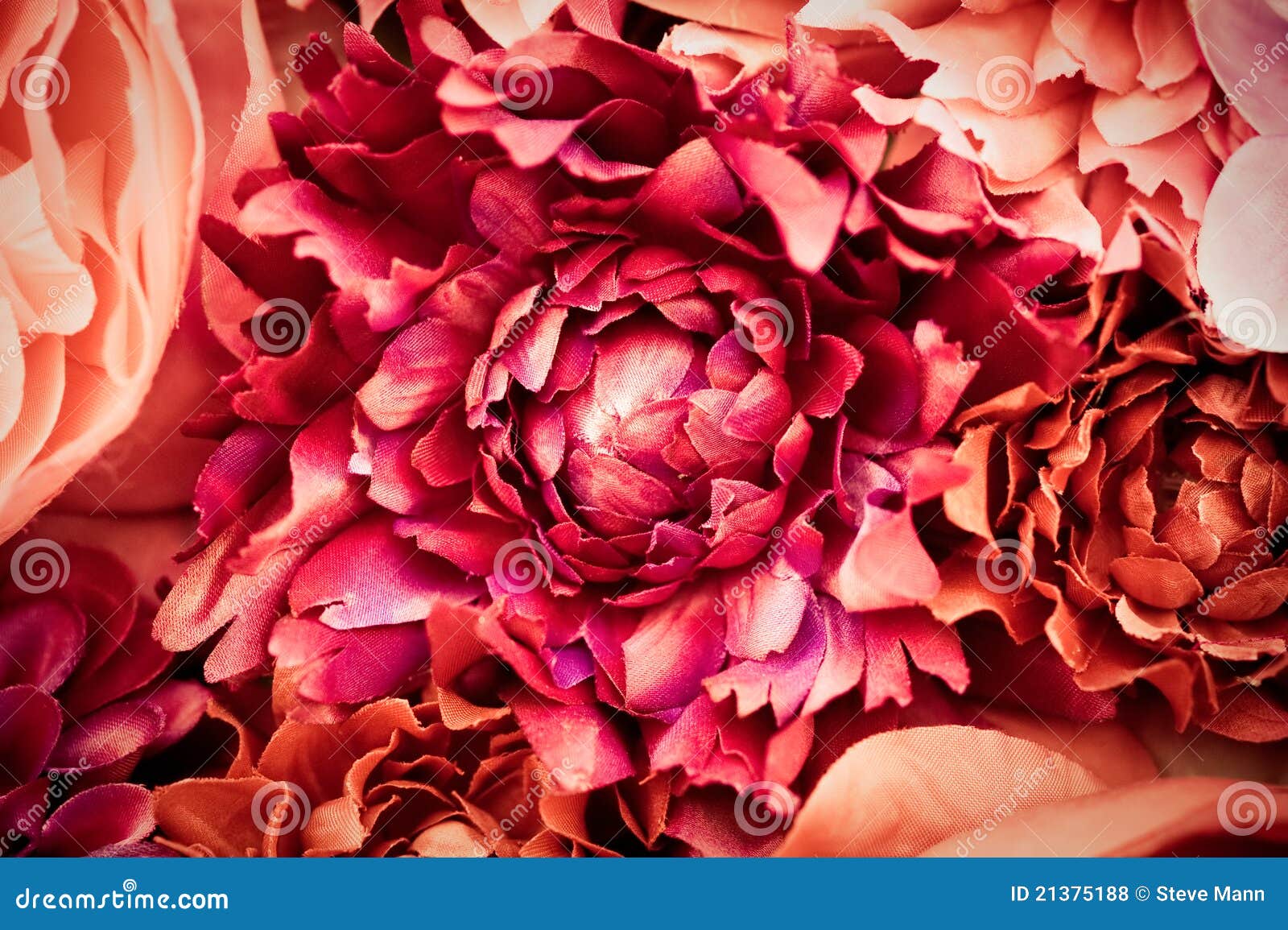 Flores de seda foto de archivo. Imagen de flor, tela - 21375188