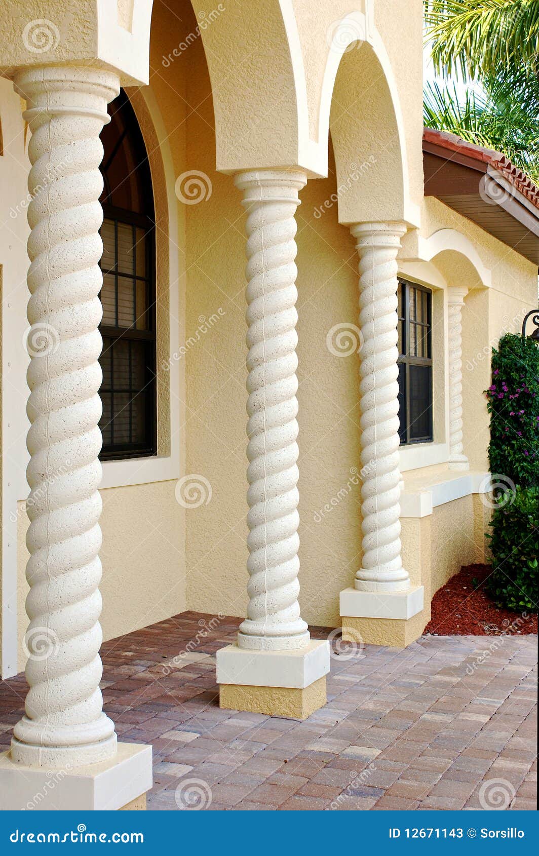 Florida building columns stock image. Image of spiral - 12671143