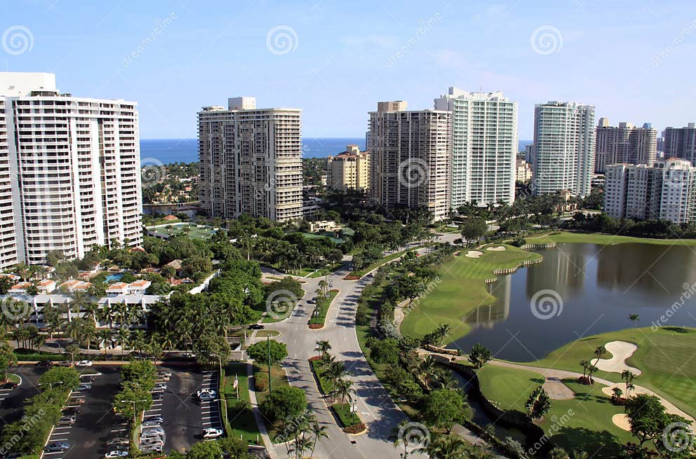 Florida City Skyline stock image. Image of club, tropical - 11189751
