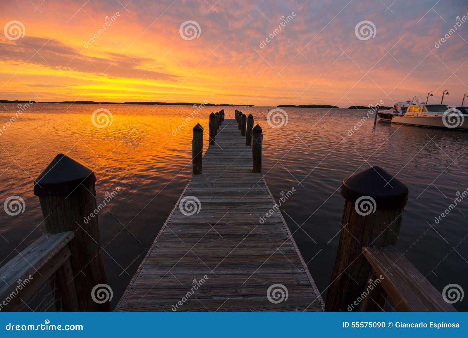 Florida Keys Sunset editorial image. Image of dock, keys - 55575090
