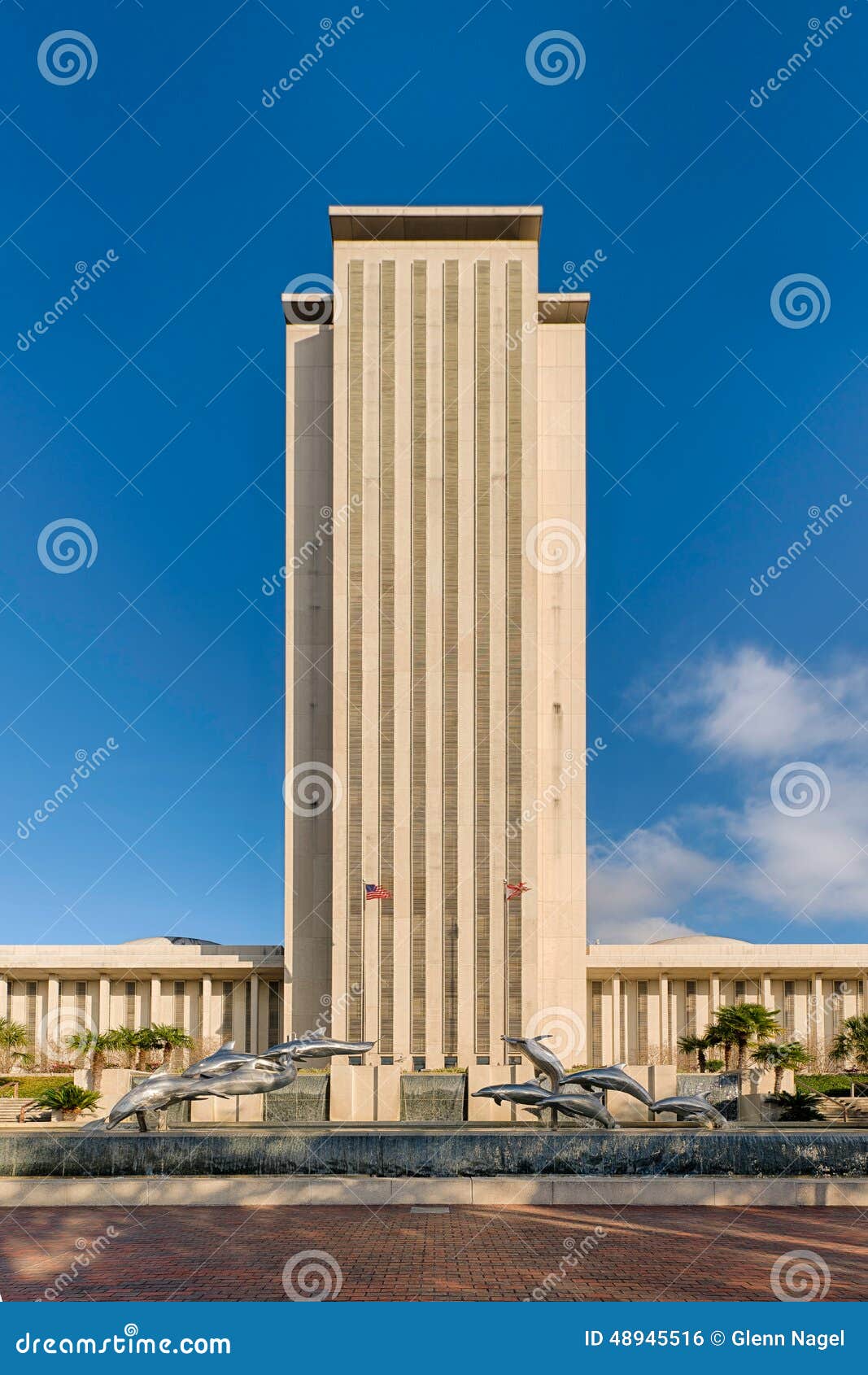 Florida State Capitol Building Stock Photo - Image of street ...