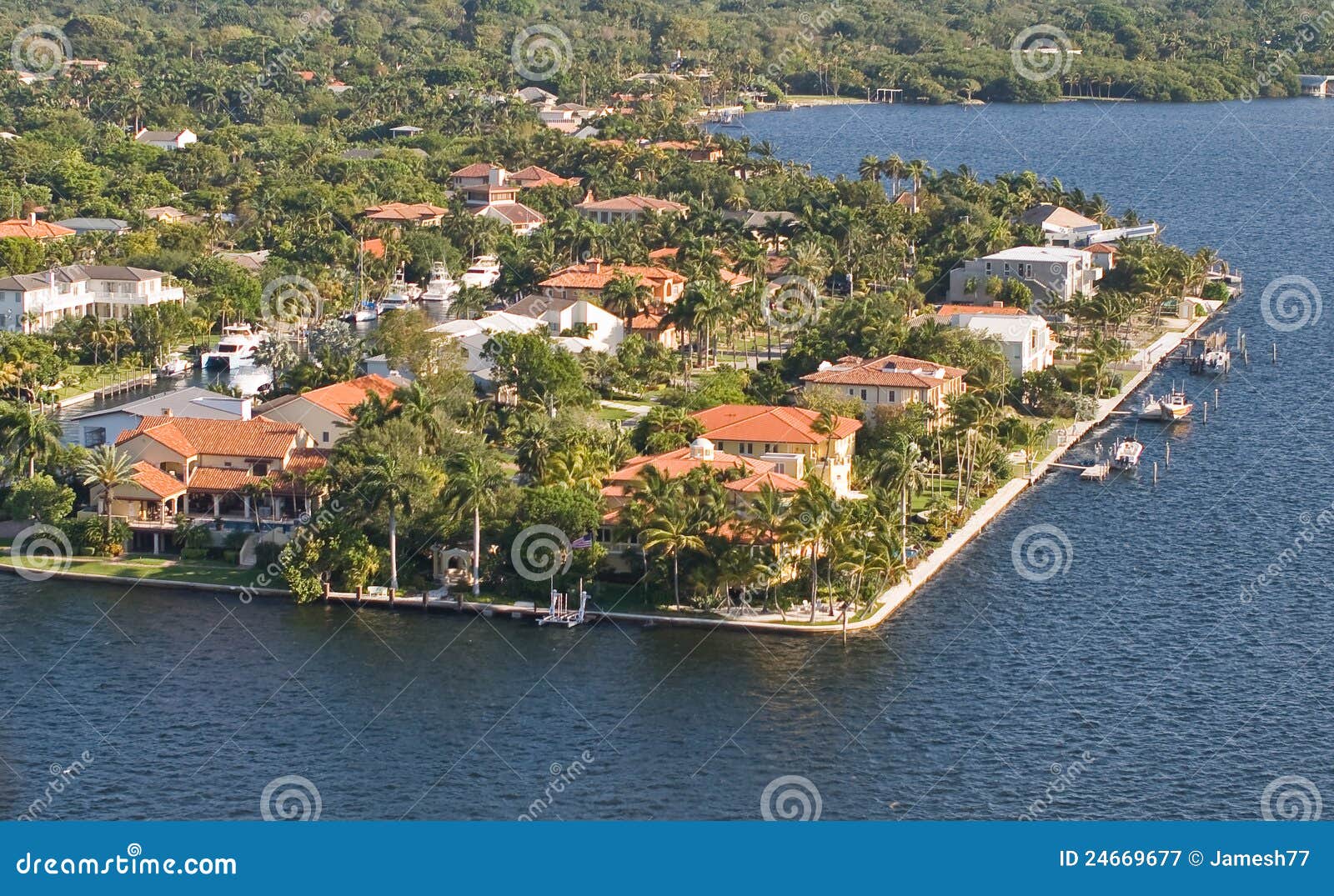 Florida Waterfront stock image. Image of building, jetty - 24669677