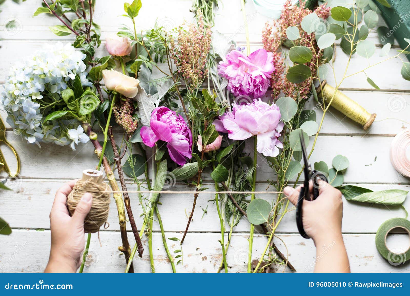 Florist Making Fresh Flowers Bouquet Arrangement Stock Photo - Image of ...