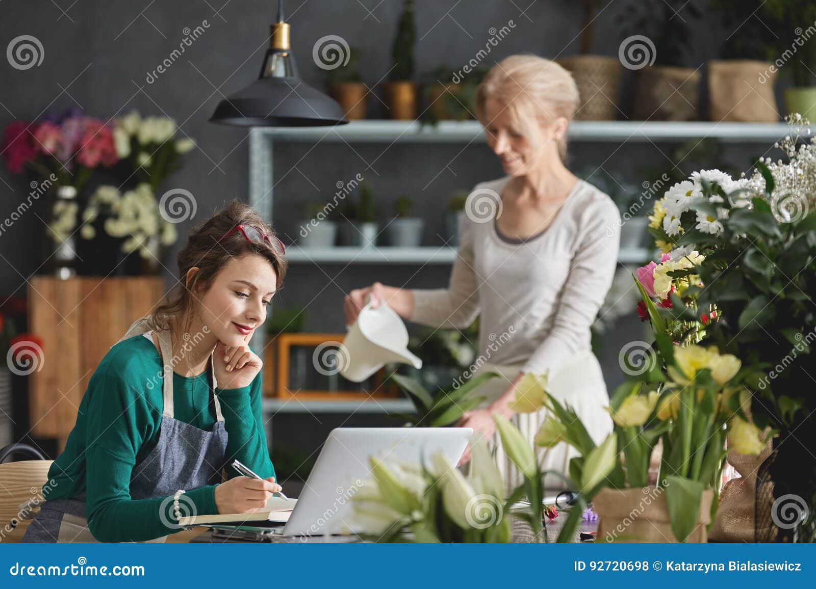 Florist Using Computer at Work Stock Photo - Image of hobby, shop: 92720698
