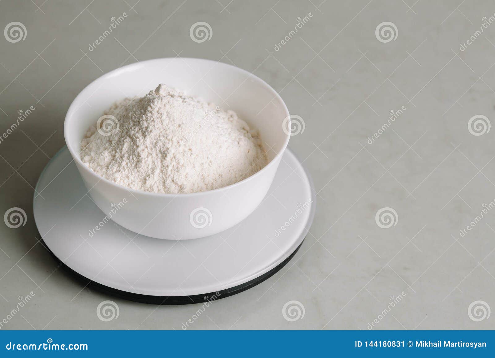 Flour in a Bowl is on a Kitchen Scale Stock Image - Image of cream ...