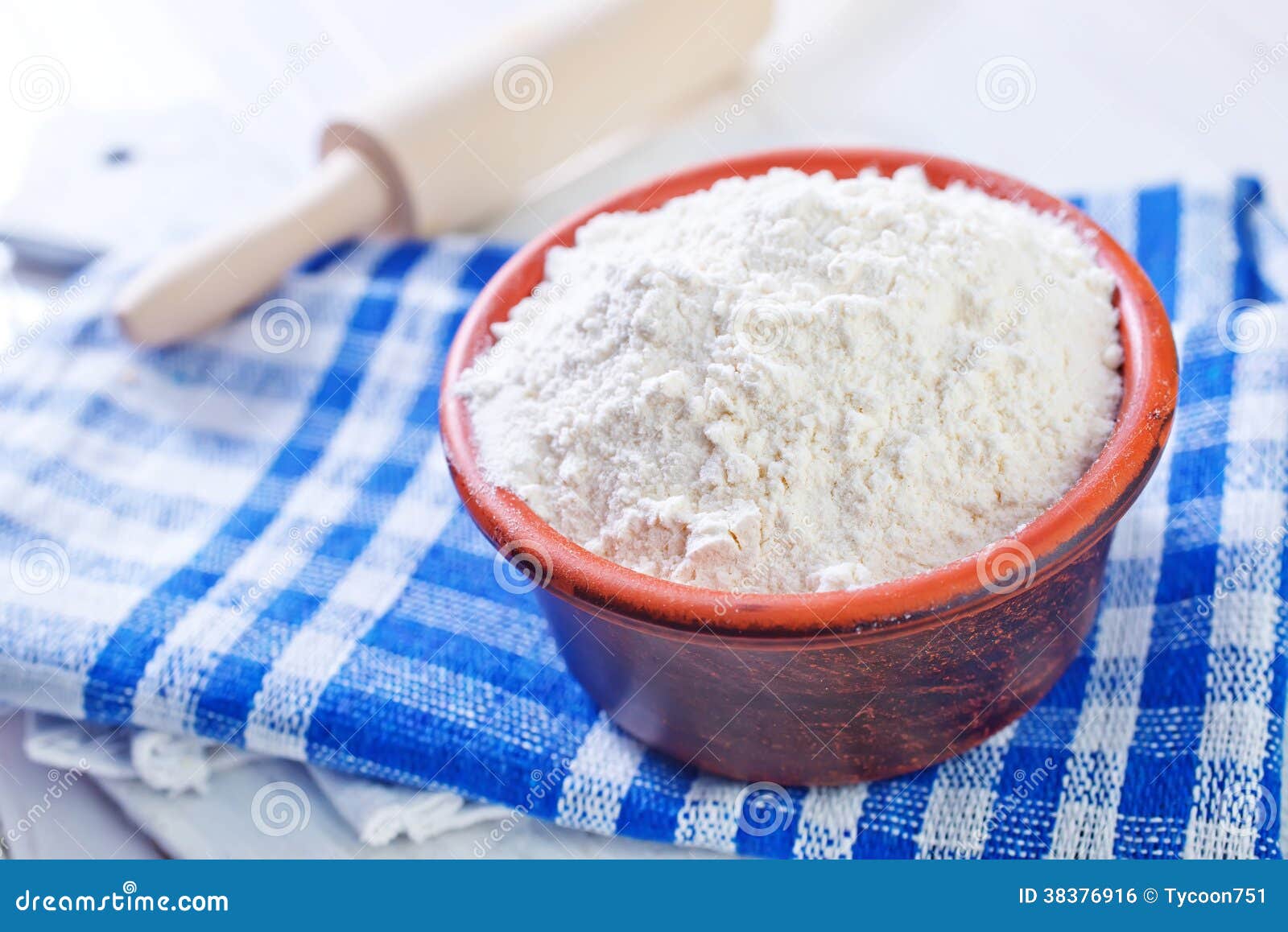 Flour stock photo. Image of ingredient, cookery, brown - 38376916