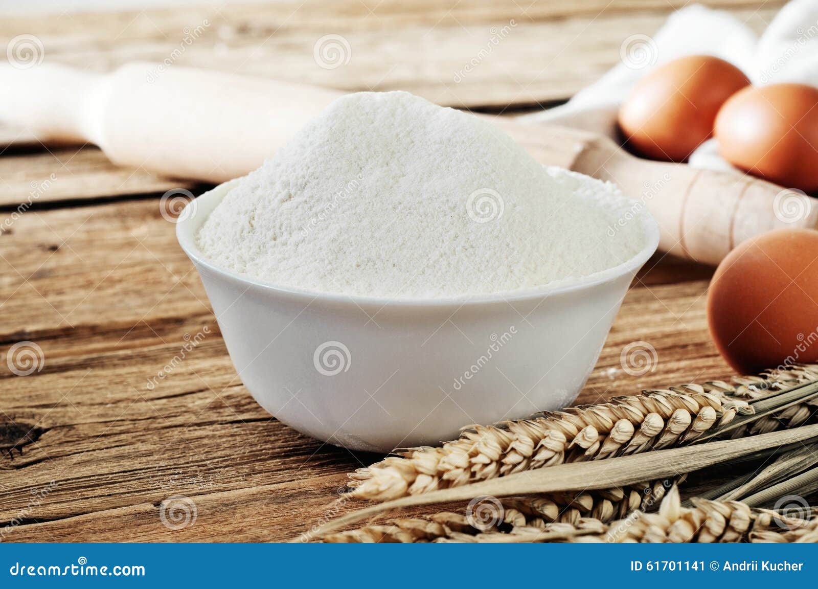 Flour in a ceramic bowl stock image. Image of cooking - 61701141