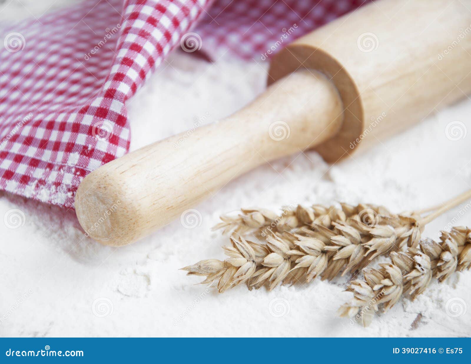 Flour and rolling pin stock photo. Image of group, rolled - 39027416