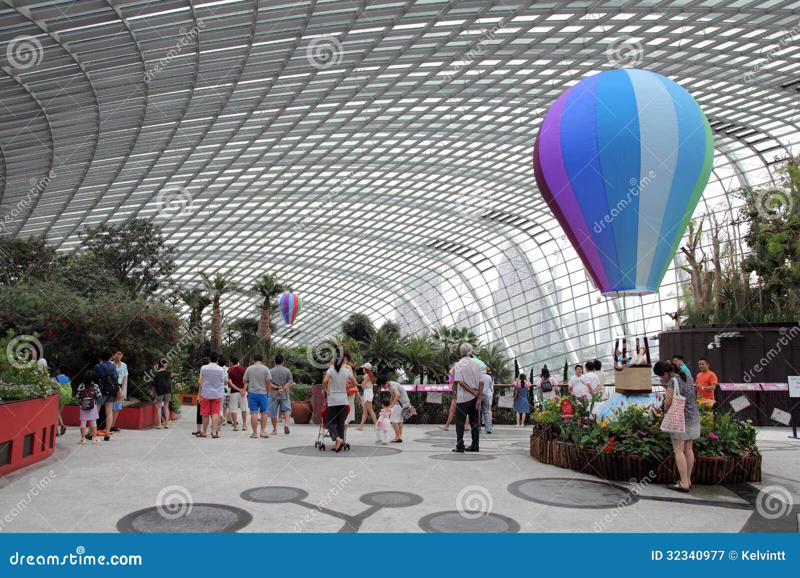 Flower Dome, Gardens by the Bay 1 Editorial Photography - Image of ...