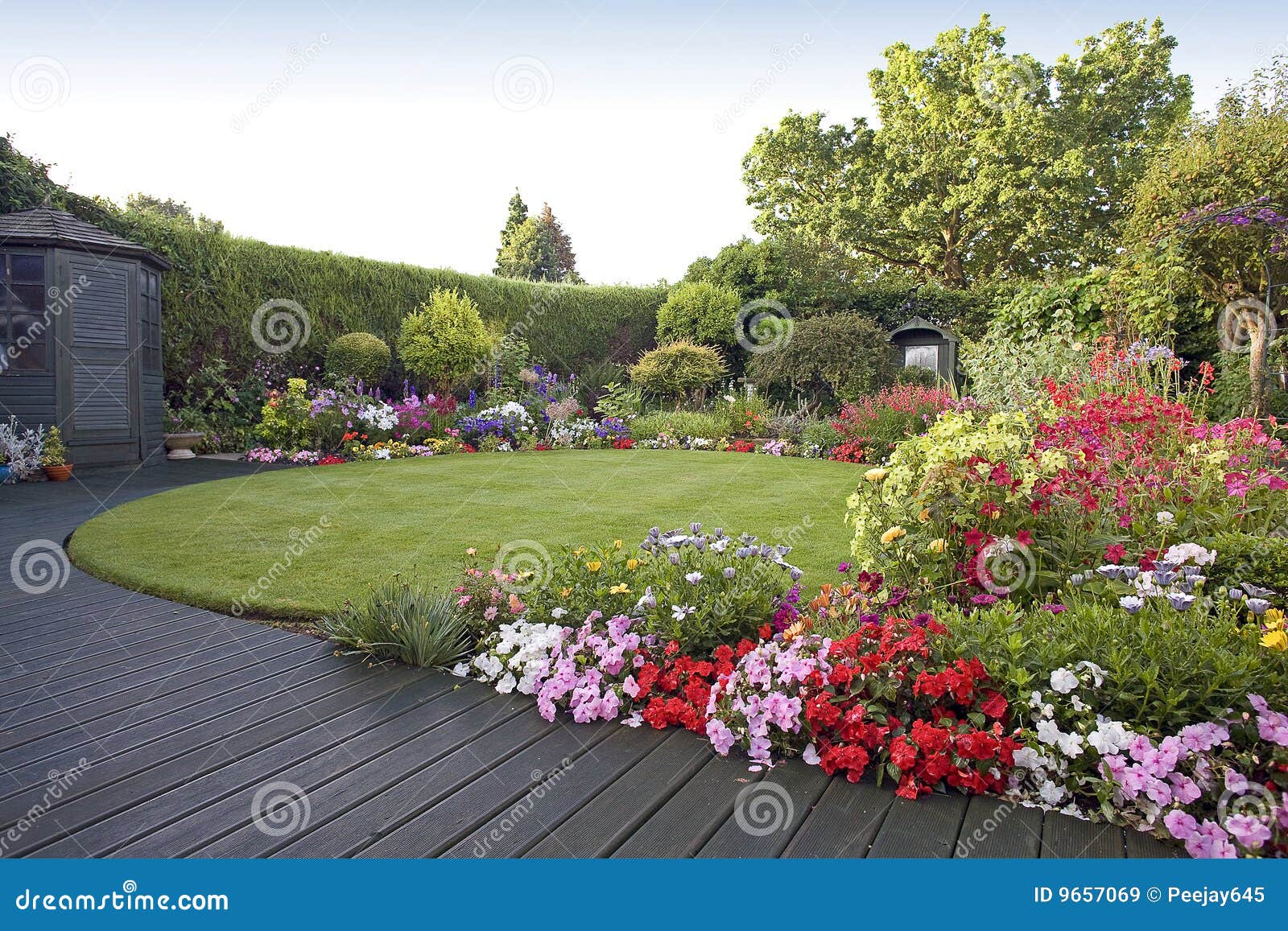 Flower Garden stock image. Image of gardens, gardening - 9657069