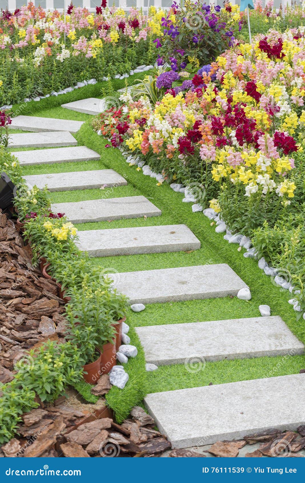 Flower Garden stock image. Image of cozy, landscaped - 76111539