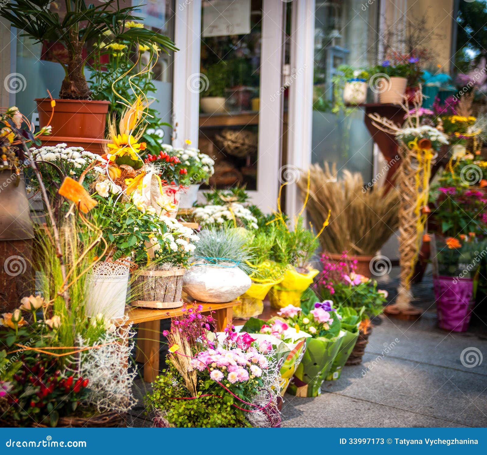 Flower shop stock image. Image of architecture, rose - 33997173