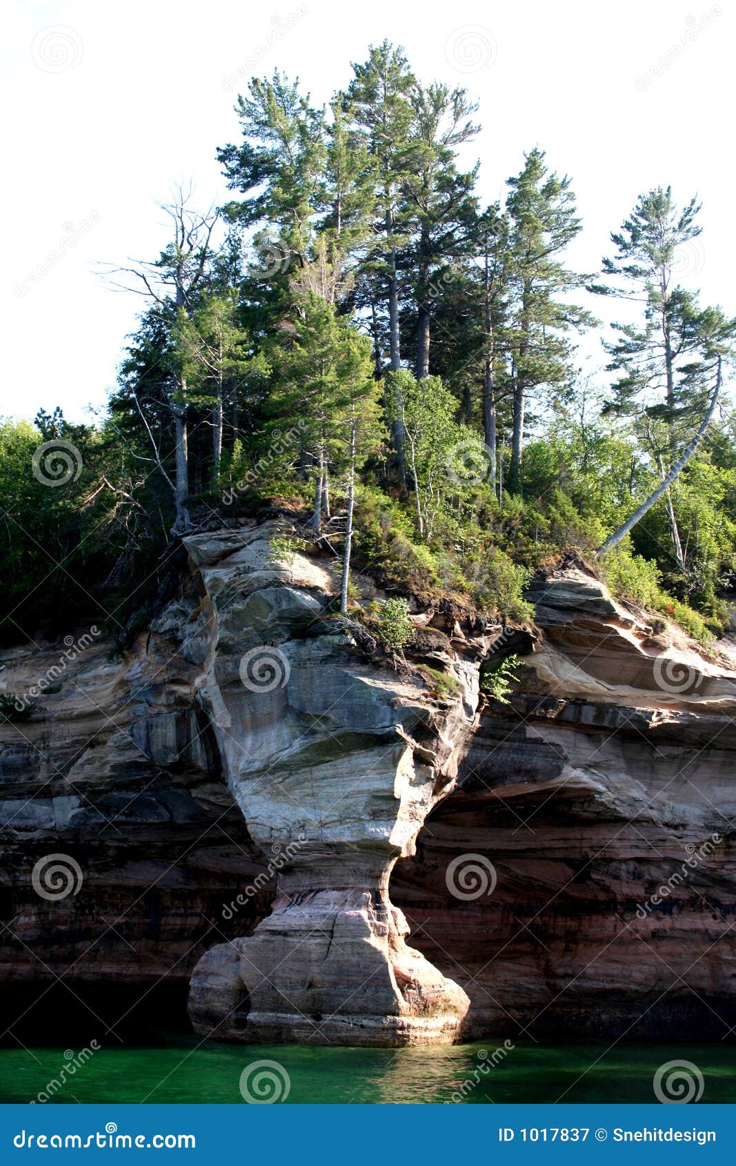 FLOWER VASE PICTURED ROCKS stock image. Image of indian - 1017837