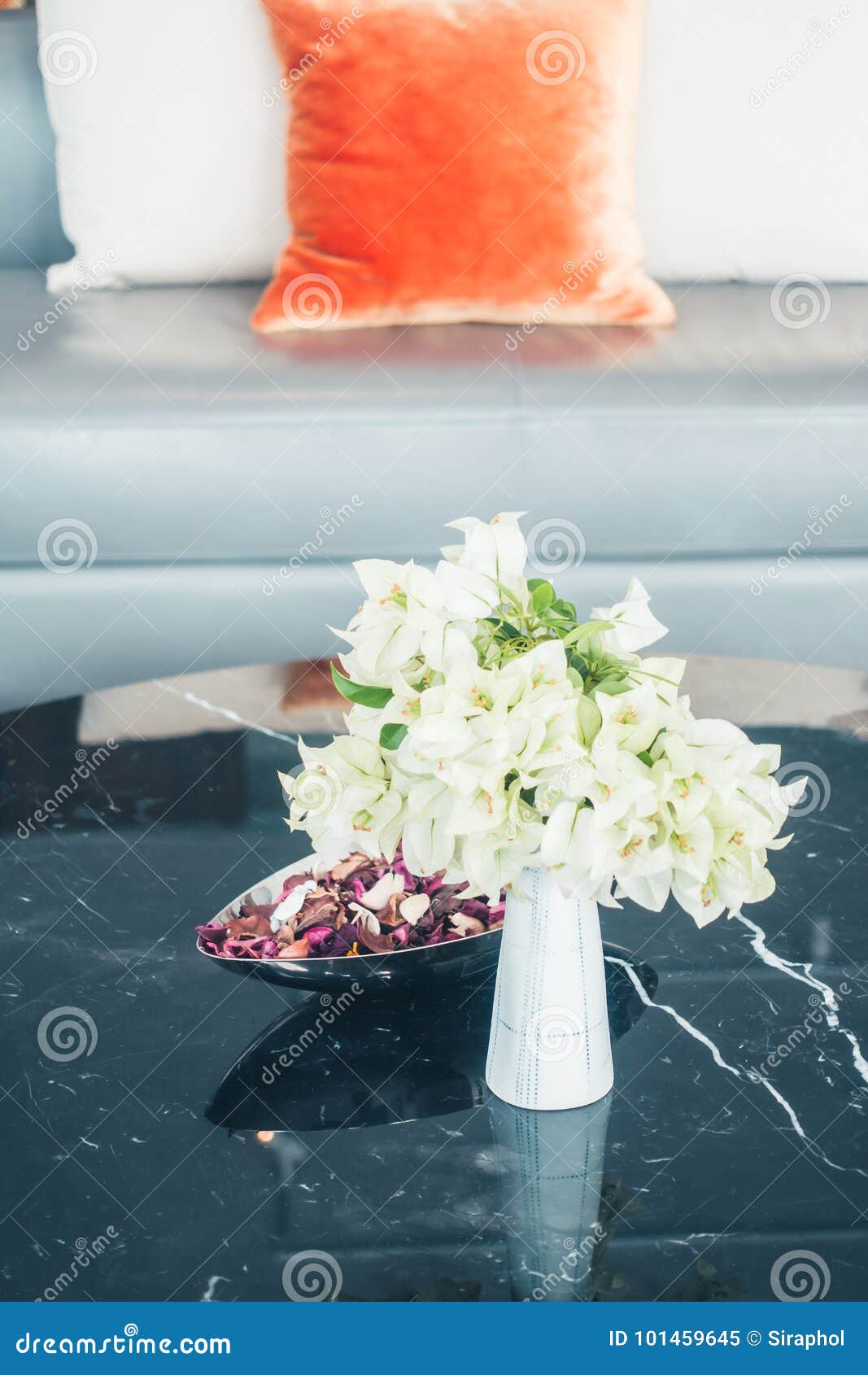 Flower vase on table stock image. Image of table, vase - 101459645
