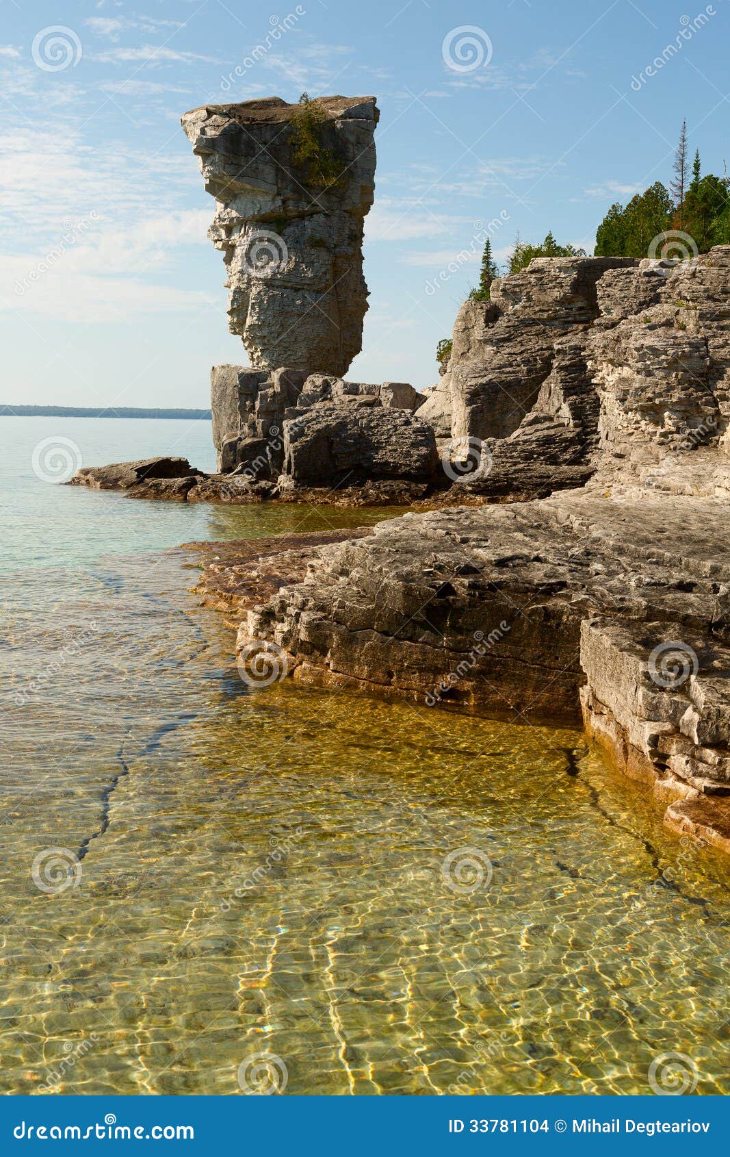 Flowerpot Island stock photo. Image of island, blue, peninsula - 33781104