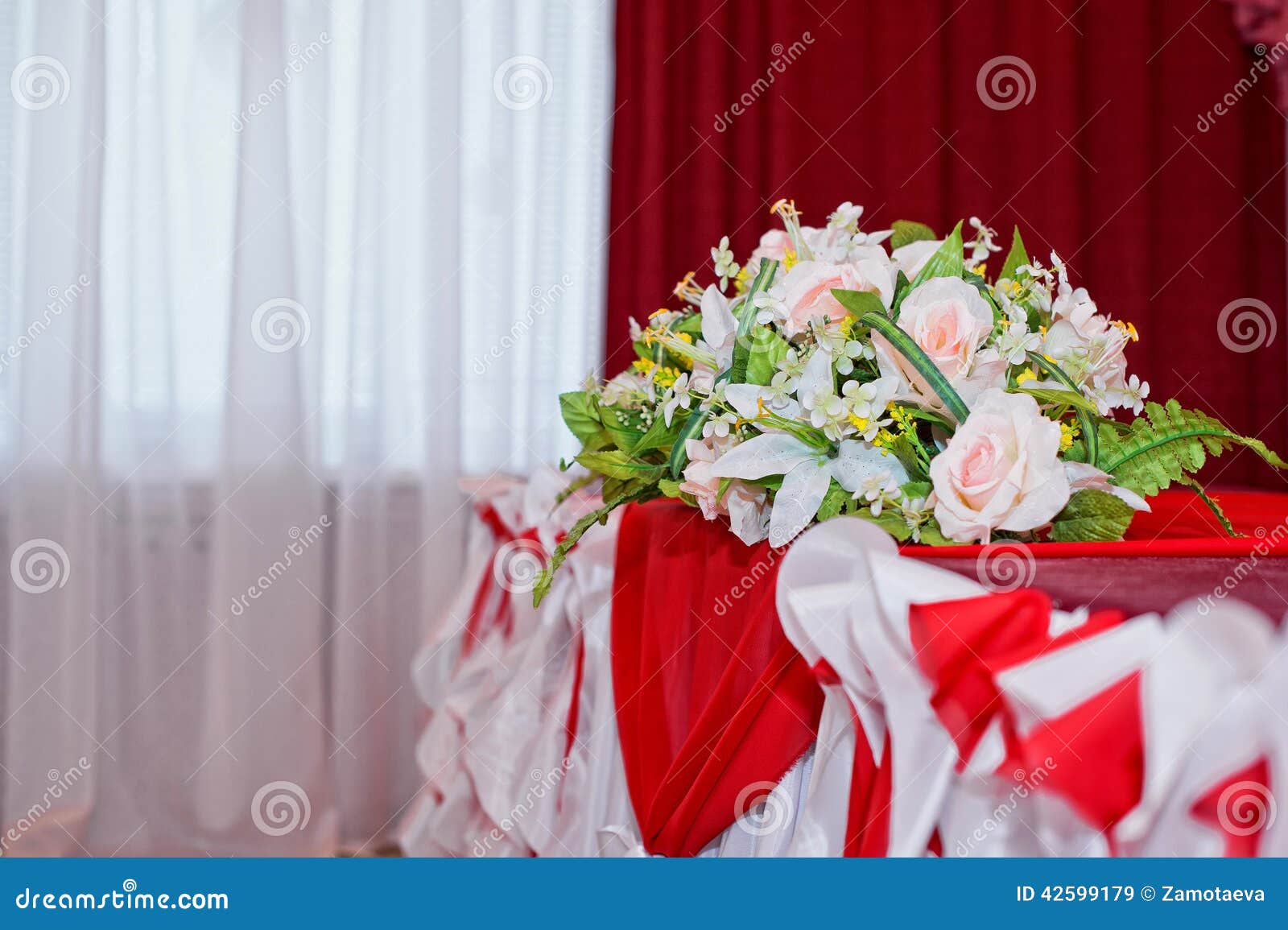 Flowers on a table stock image. Image of weddings, elegance - 42599179