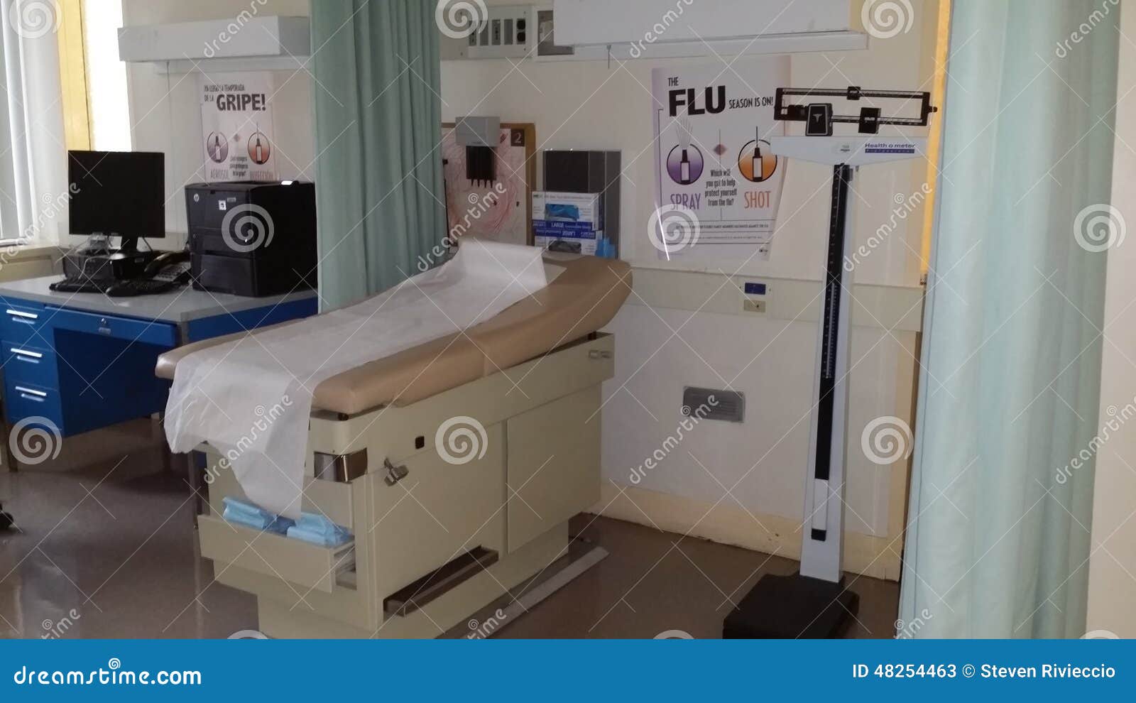 Flu shot editorial stock photo. Image of health, clinics - 48254463