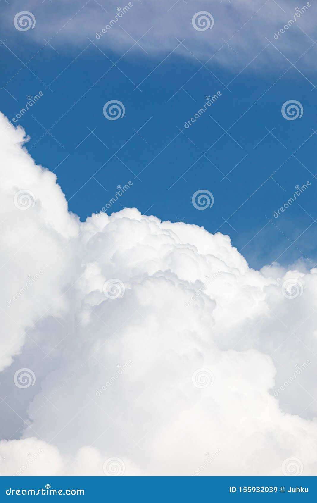 Fluffy Cloud Edge and Blue Sky Stock Image - Image of scene, closeup ...