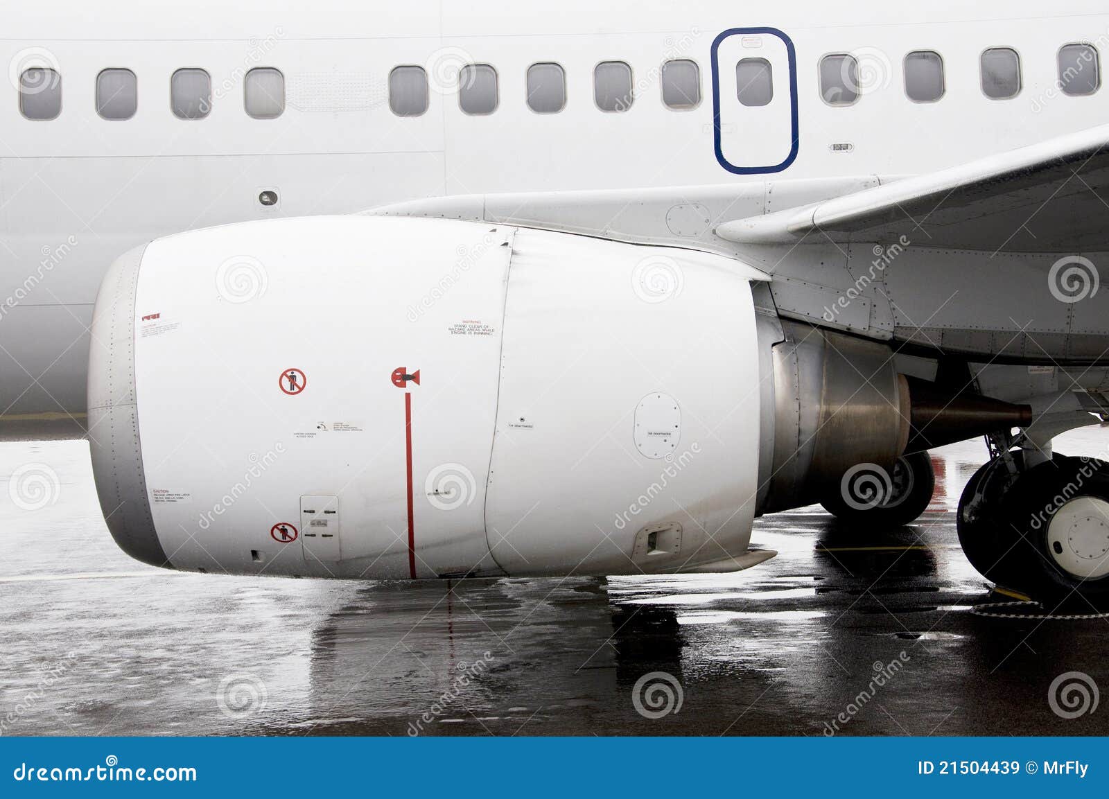 Flugzeug-Motor stockbild. Bild von teil, gatter, motor - 21504439