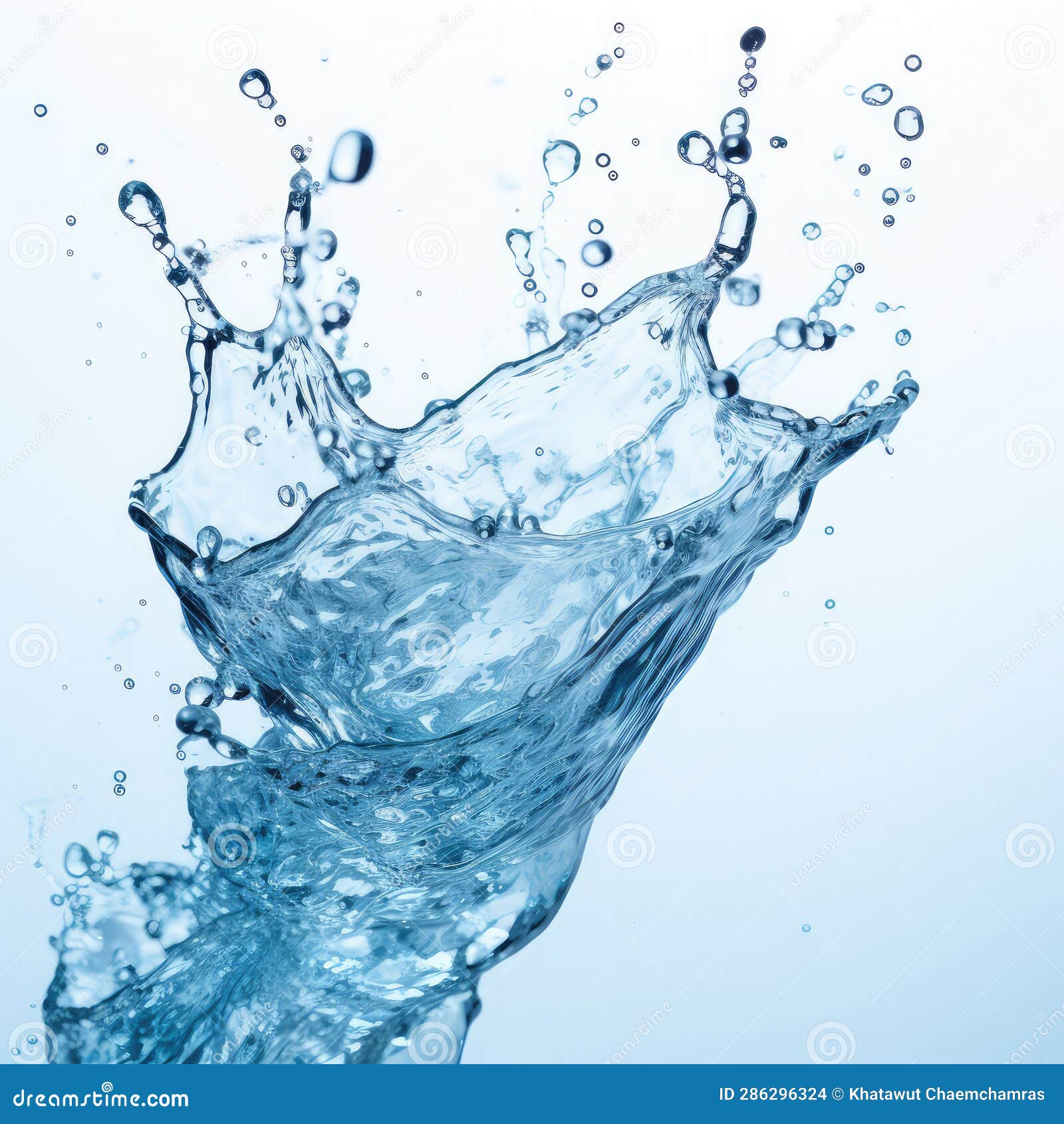 Fluid Elegance Unleashed: Water Splash Unveils the Artistic Beauty of ...