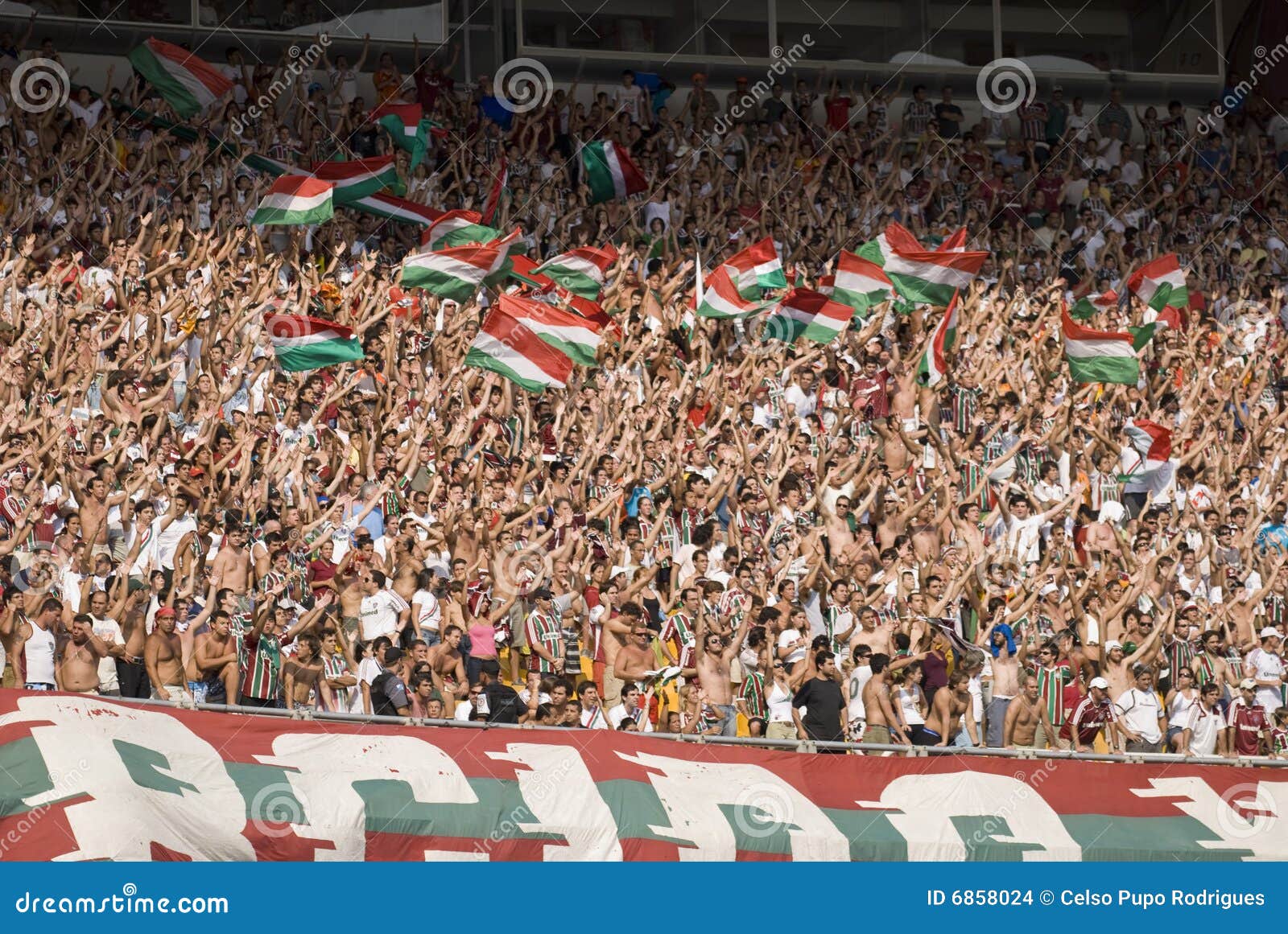195 Fans Fluminense Stock Photos - Free & Royalty-Free Stock Photos ...