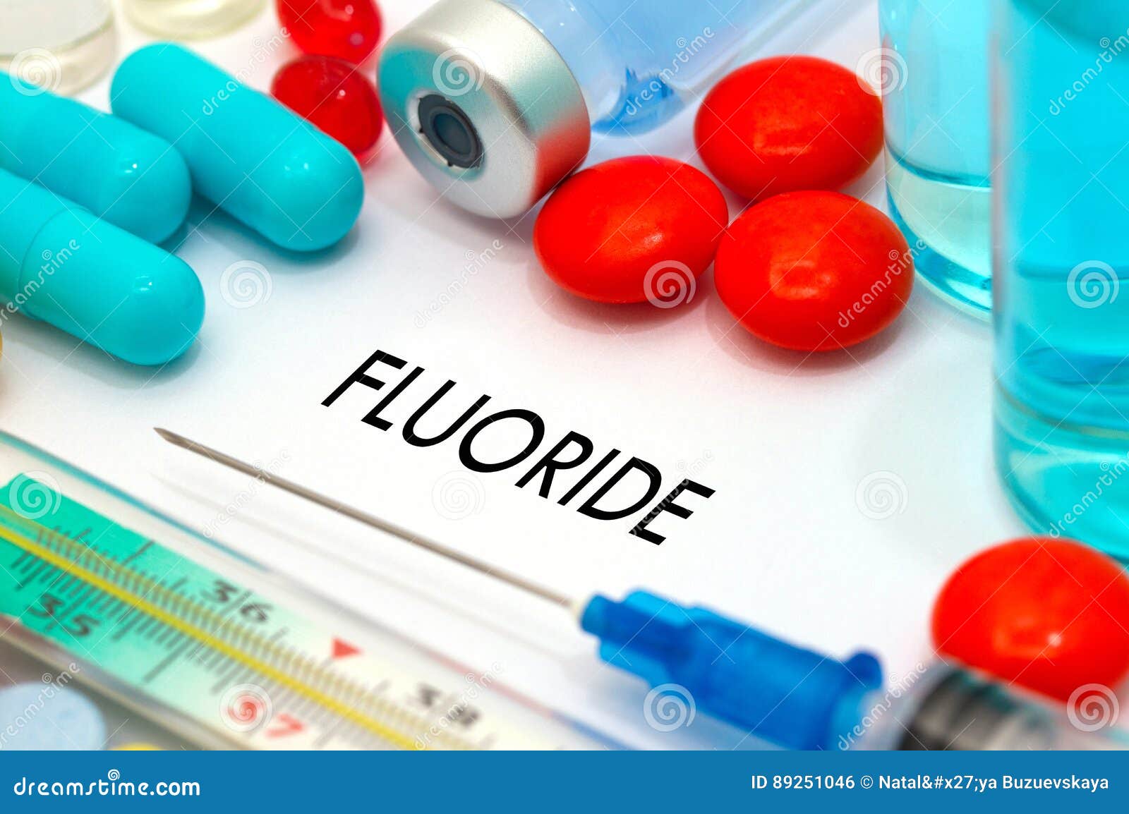 Fluorid Stockfotos und Bilder - Laden Sie 3,901 lizenzfreie Fotos herunter