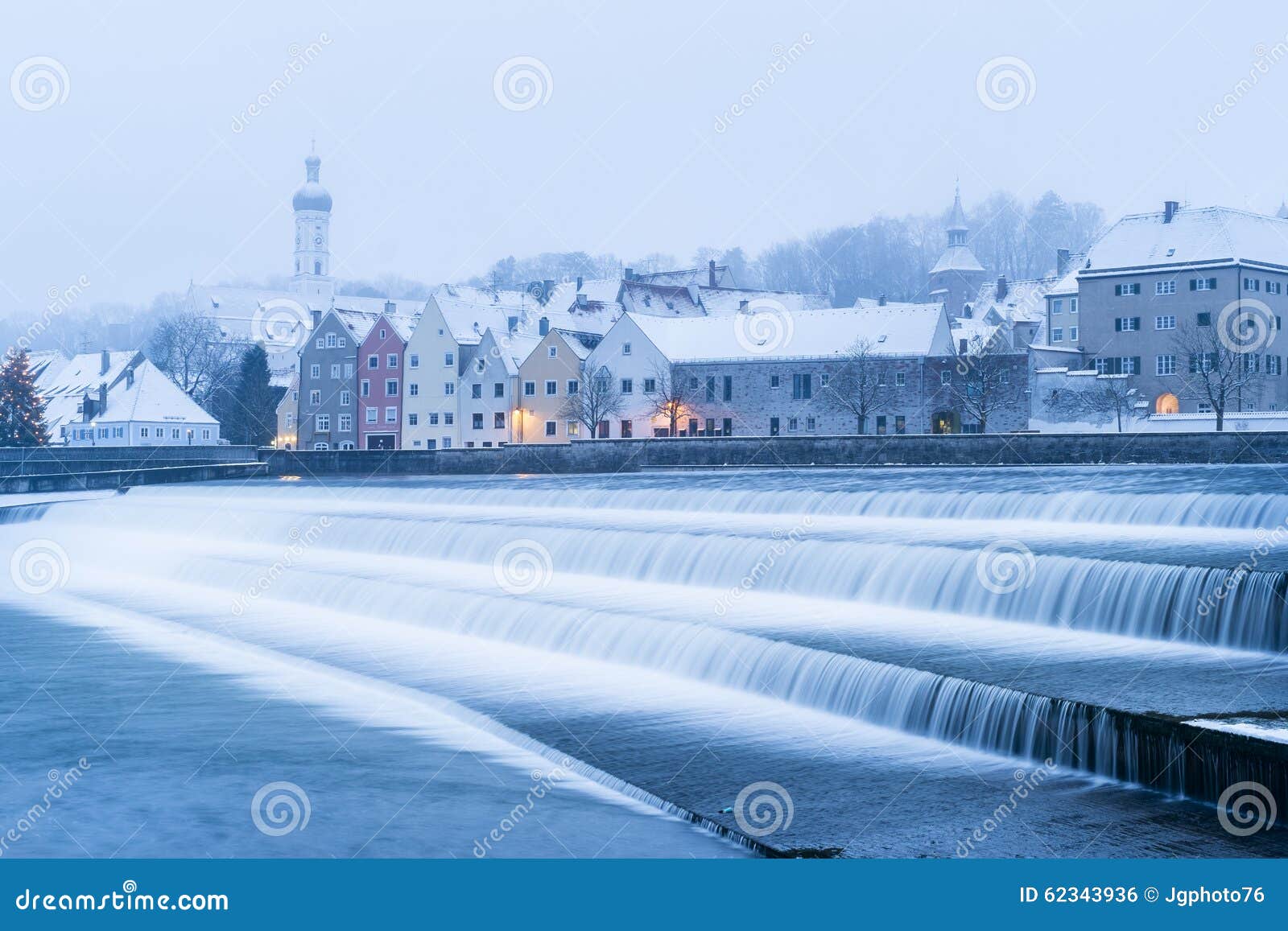 Fluss Lech Bei Landsberg Im Winter Stockfoto - Bild von berührung ...