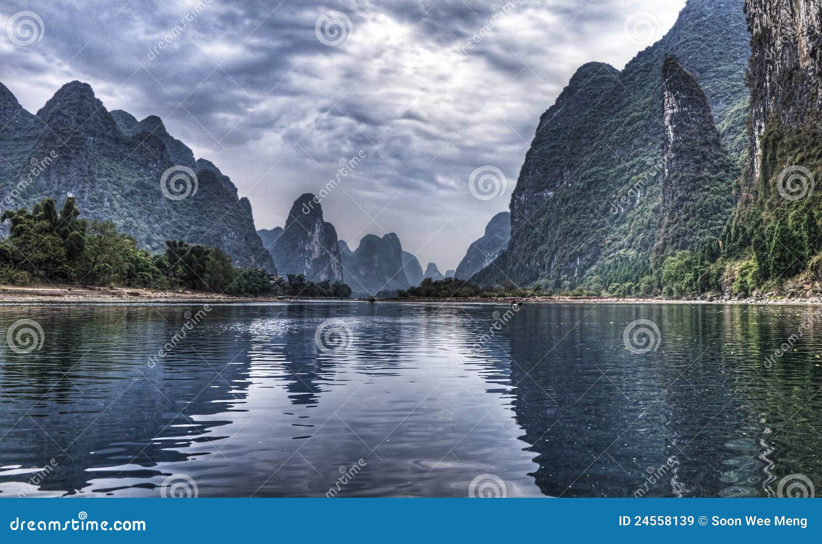 Fluss-Reiseflug China-Guilin Li Stockbild - Bild von ruhe, hügel: 24558139