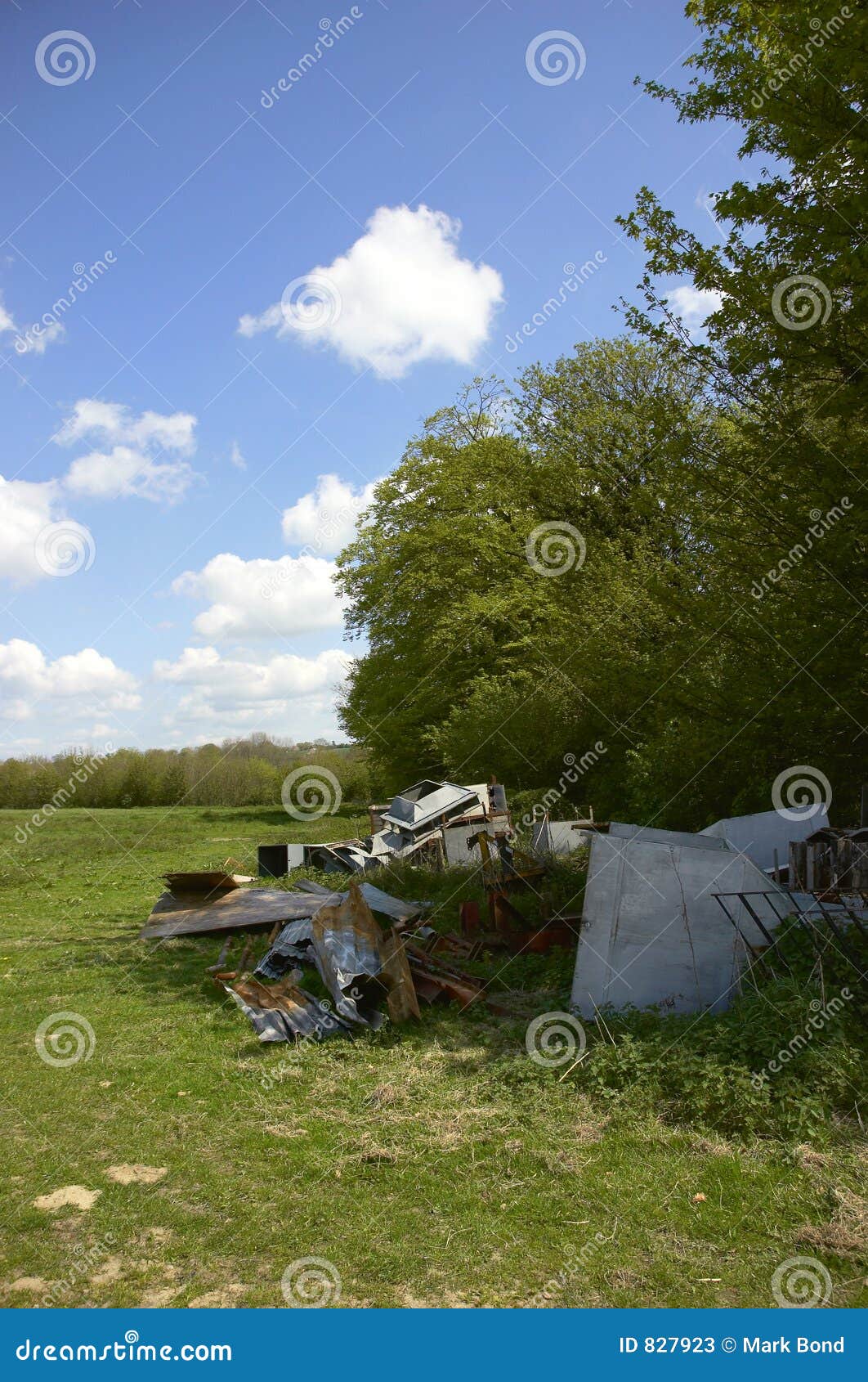 Fly-tipping stock image. Image of mess, woods, woodland - 827923