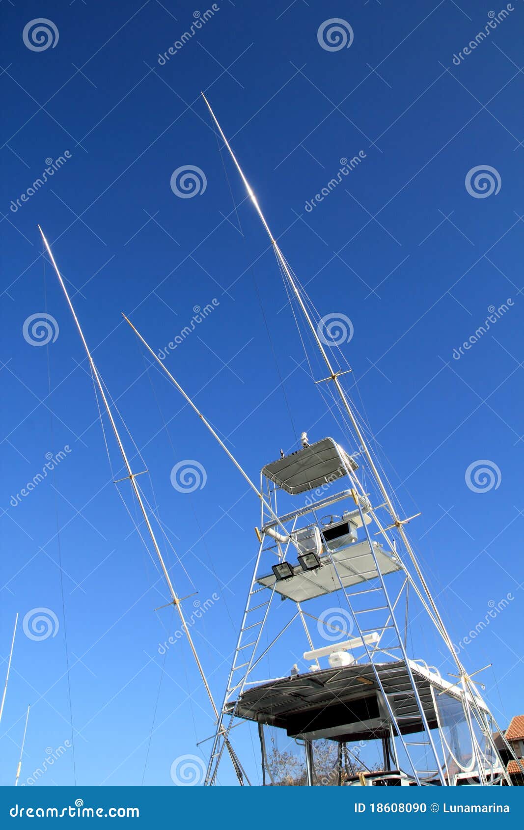 Flybridge Fisher Boat High Fly Bridge Tuna Tower Stock Photo - Image of ...