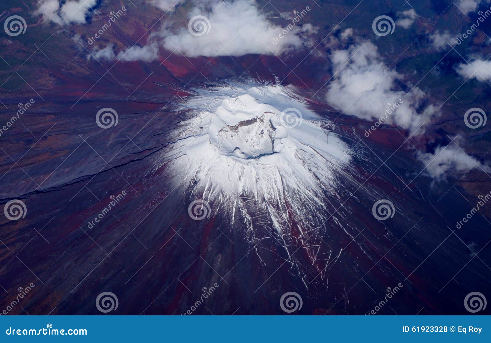 Flyg- Sikt Av Japan Den Mount Fuji Vulkan Arkivfoto - Bild av flyg ...