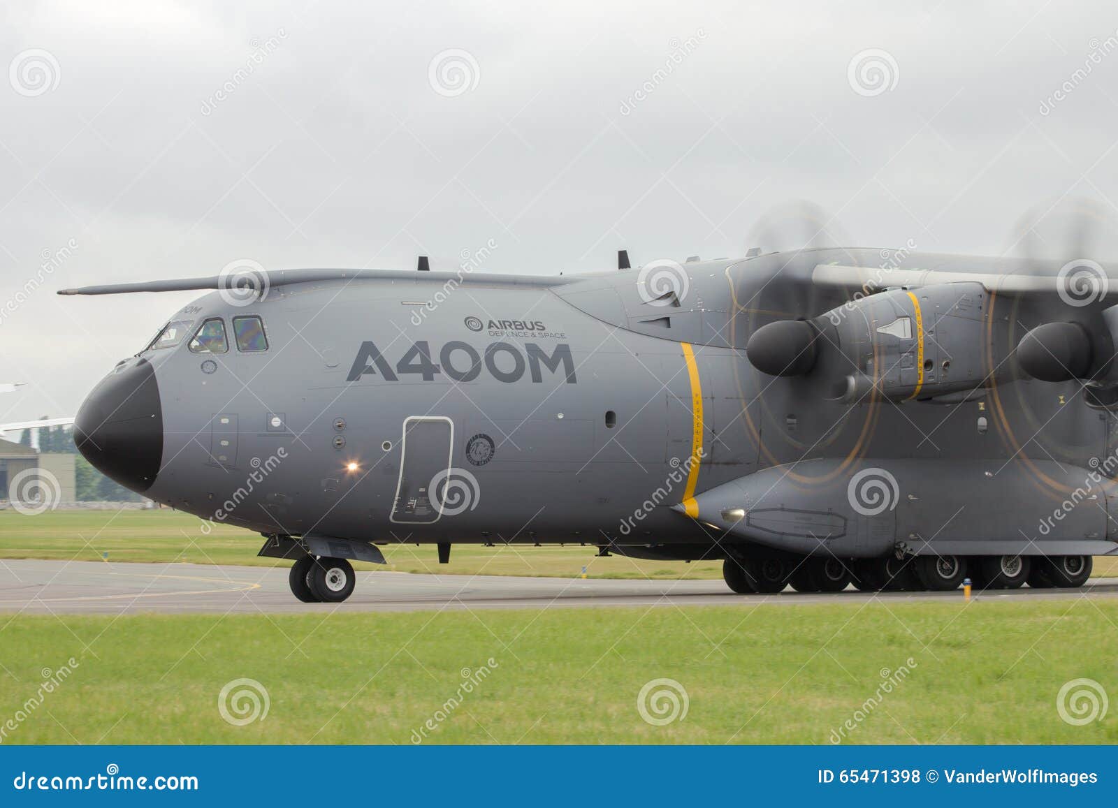 Flygbuss A400M redaktionell arkivfoto. Bild av europeiskt - 65471398
