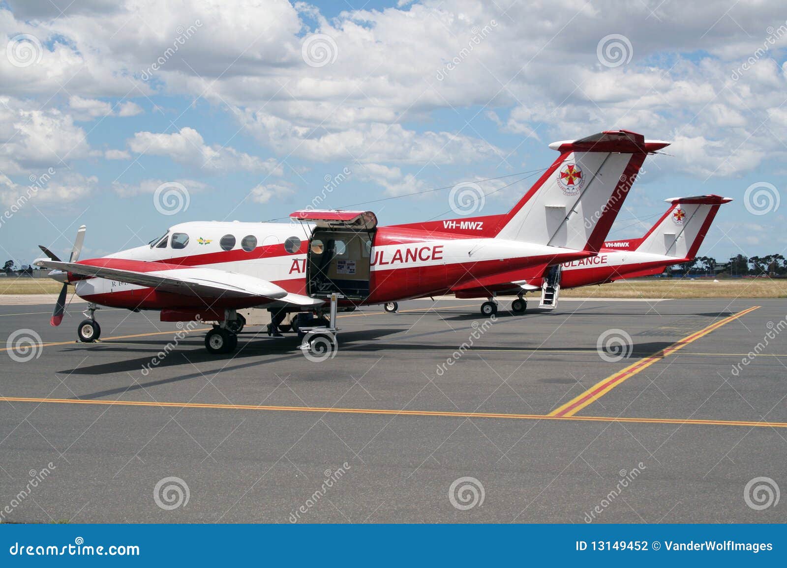 Flying Doctors airplanes editorial photography. Image of aviator - 13149452