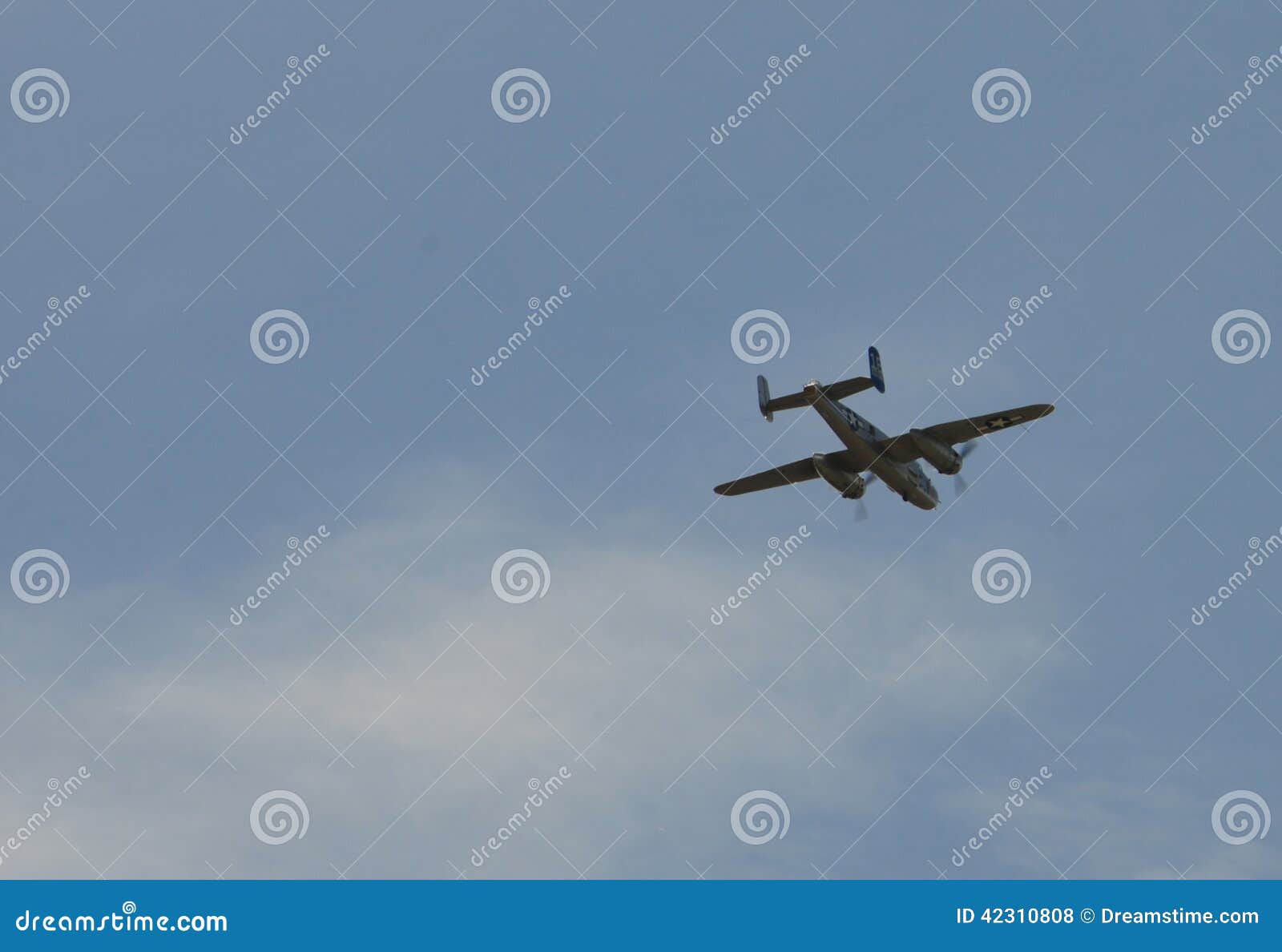 Flying dual prop old plane editorial stock photo. Image of prop - 42310808