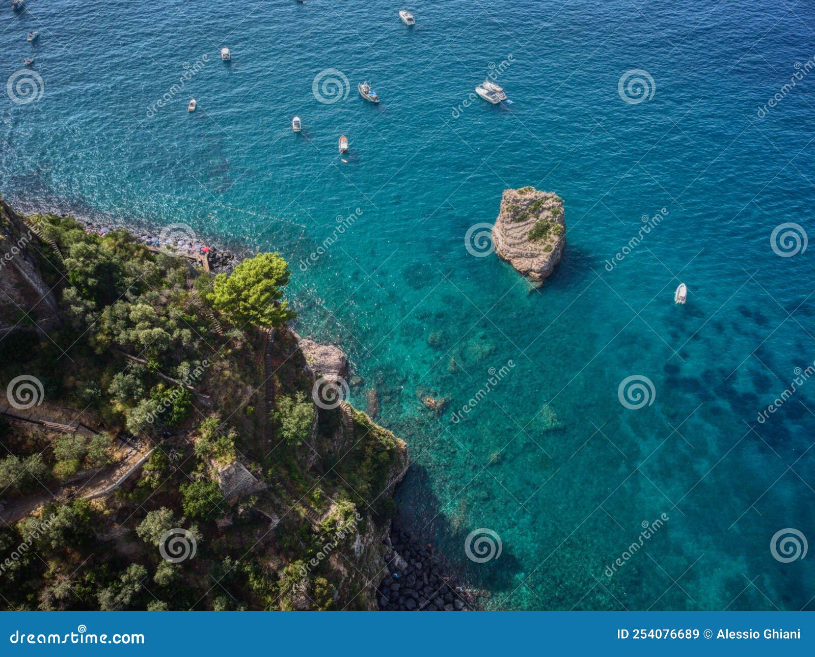 Flying on the rocks stock image. Image of sorrento, flying - 254076689