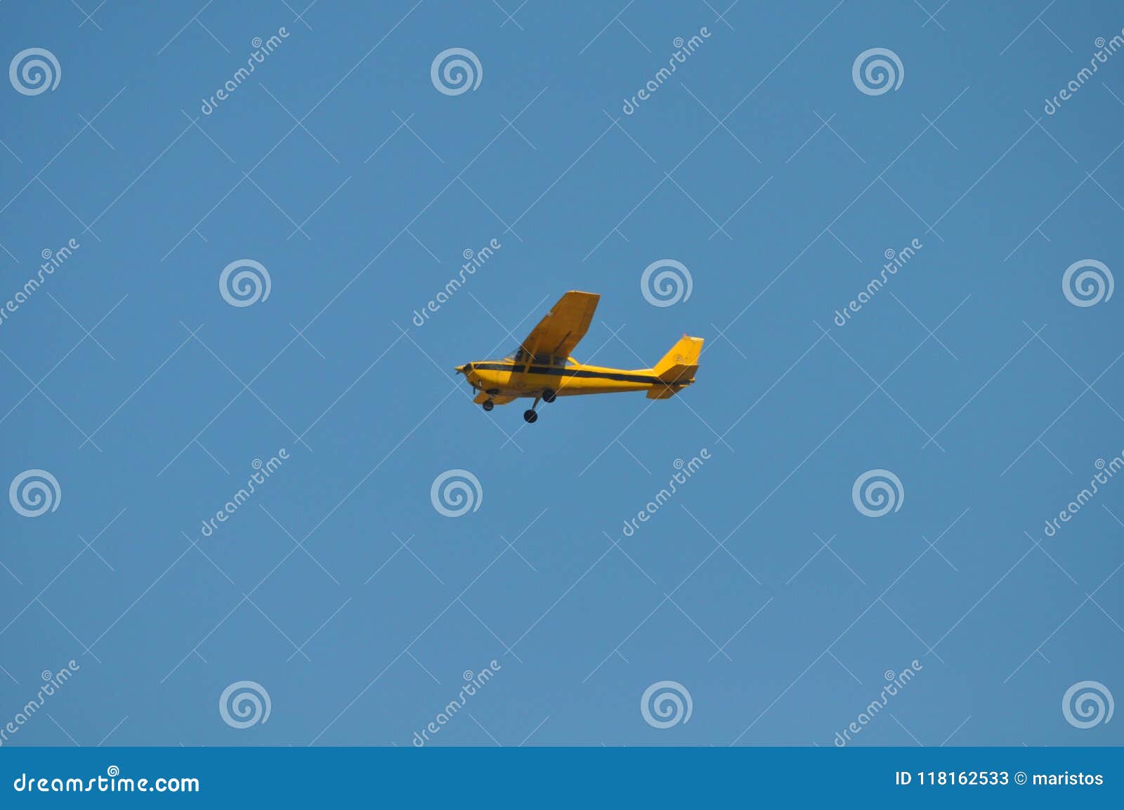 Single Engine Airplane Prop Stock Image - Image of airplane, aviator ...