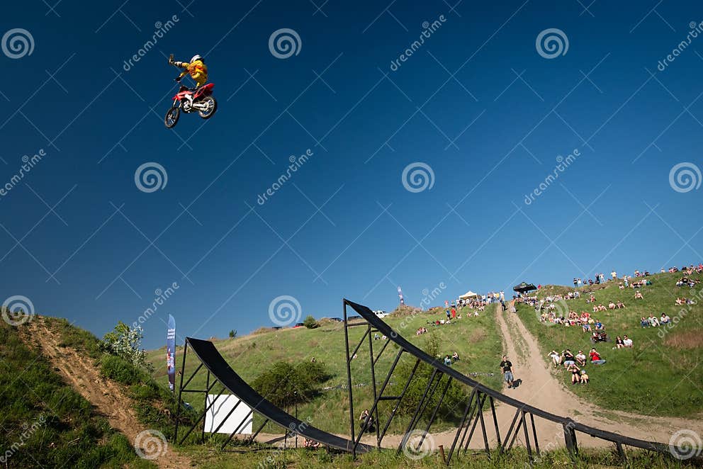 FMX rider performing trick editorial photo. Image of moto - 25682336