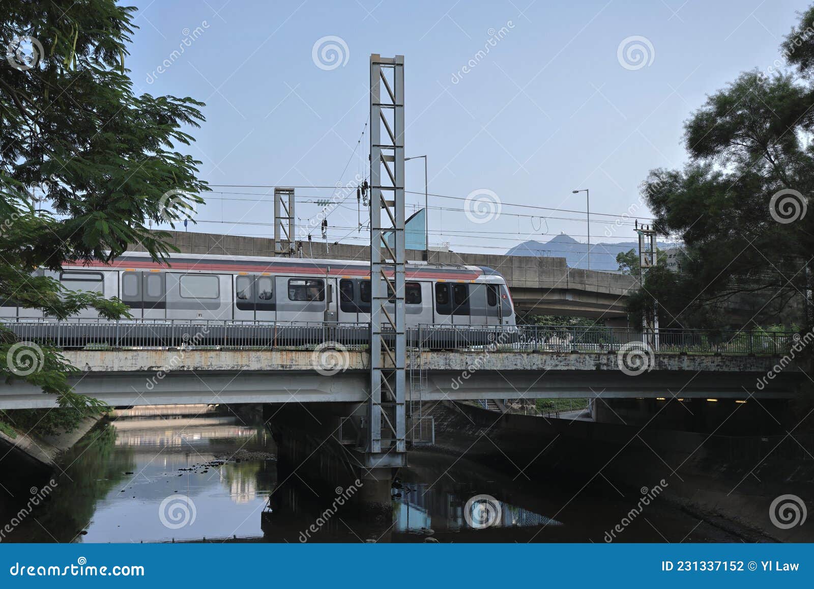 Fo Tan Railway Bridge, the Fo Tan Station, Hk 2 Oct 2021 Editorial ...