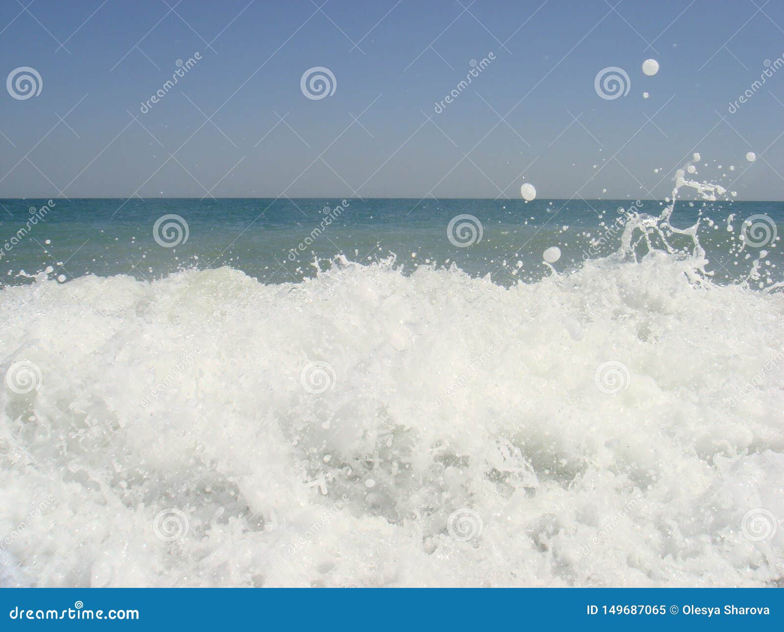 Foaming Wave with Soaring Drops. Stock Image - Image of bubbling ...