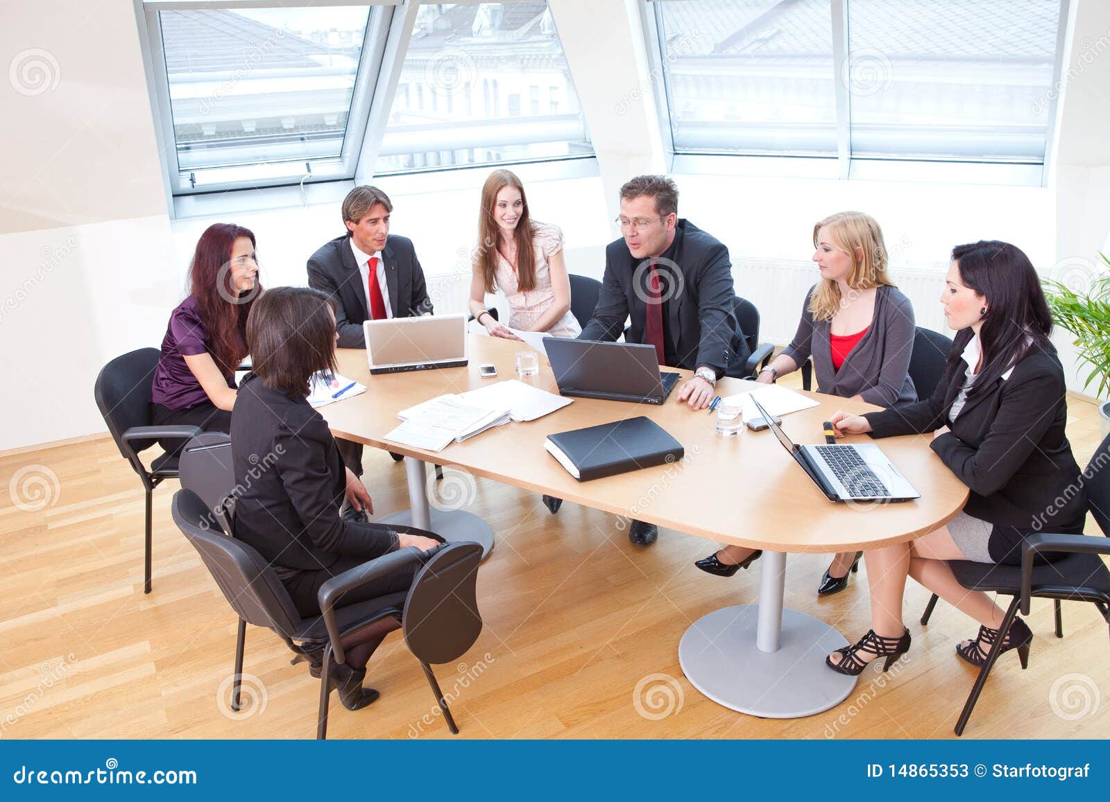 Focus group stock image. Image of employee, clerical - 14865353