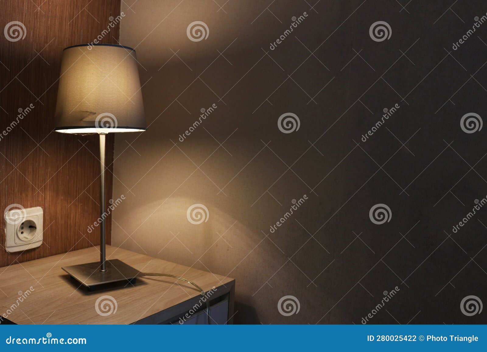 Focus Photo of a Table Lamp Stock Photo - Image of comfort, luxury ...