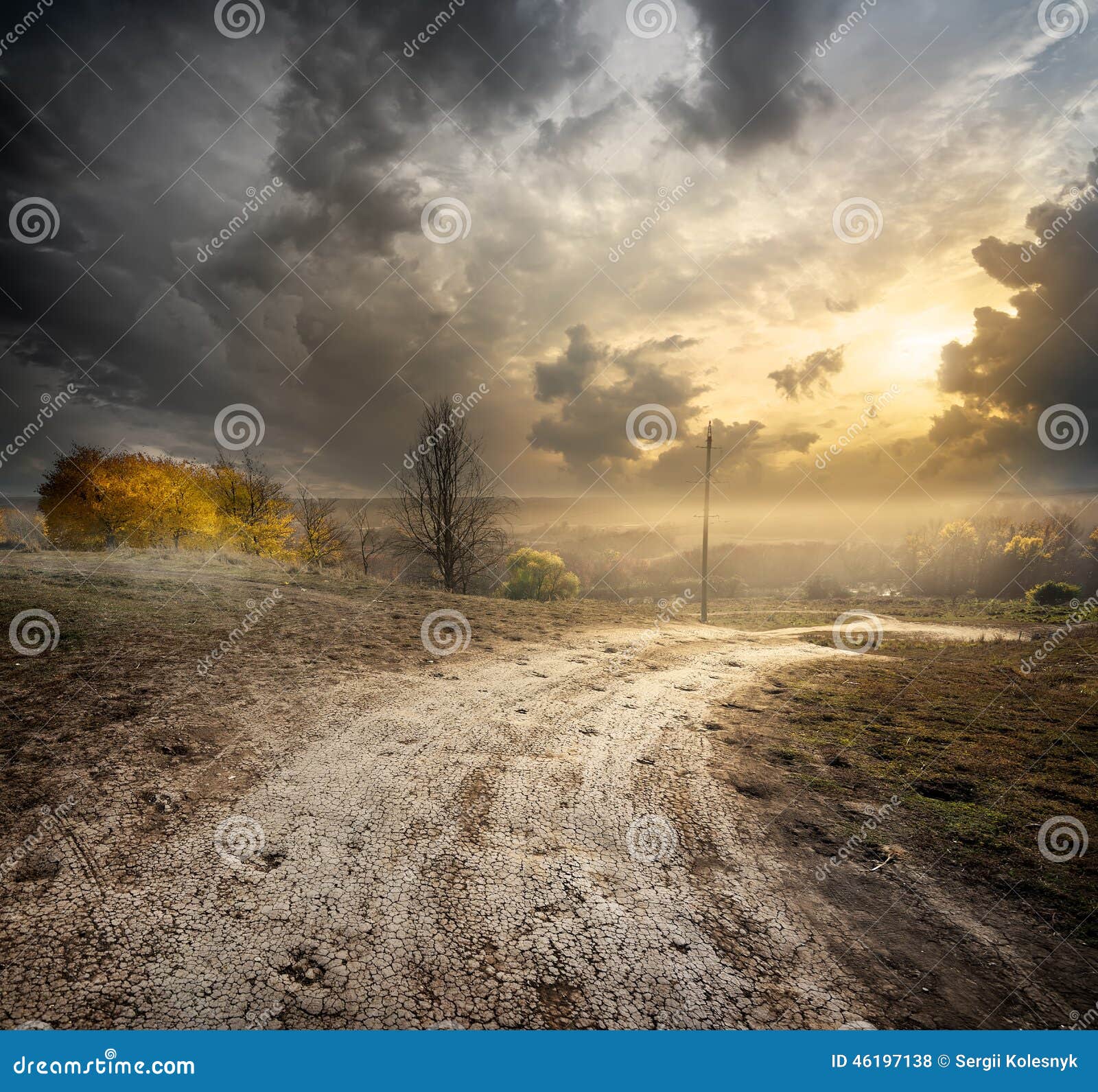 Fog over country road stock photo. Image of perspective - 46197138
