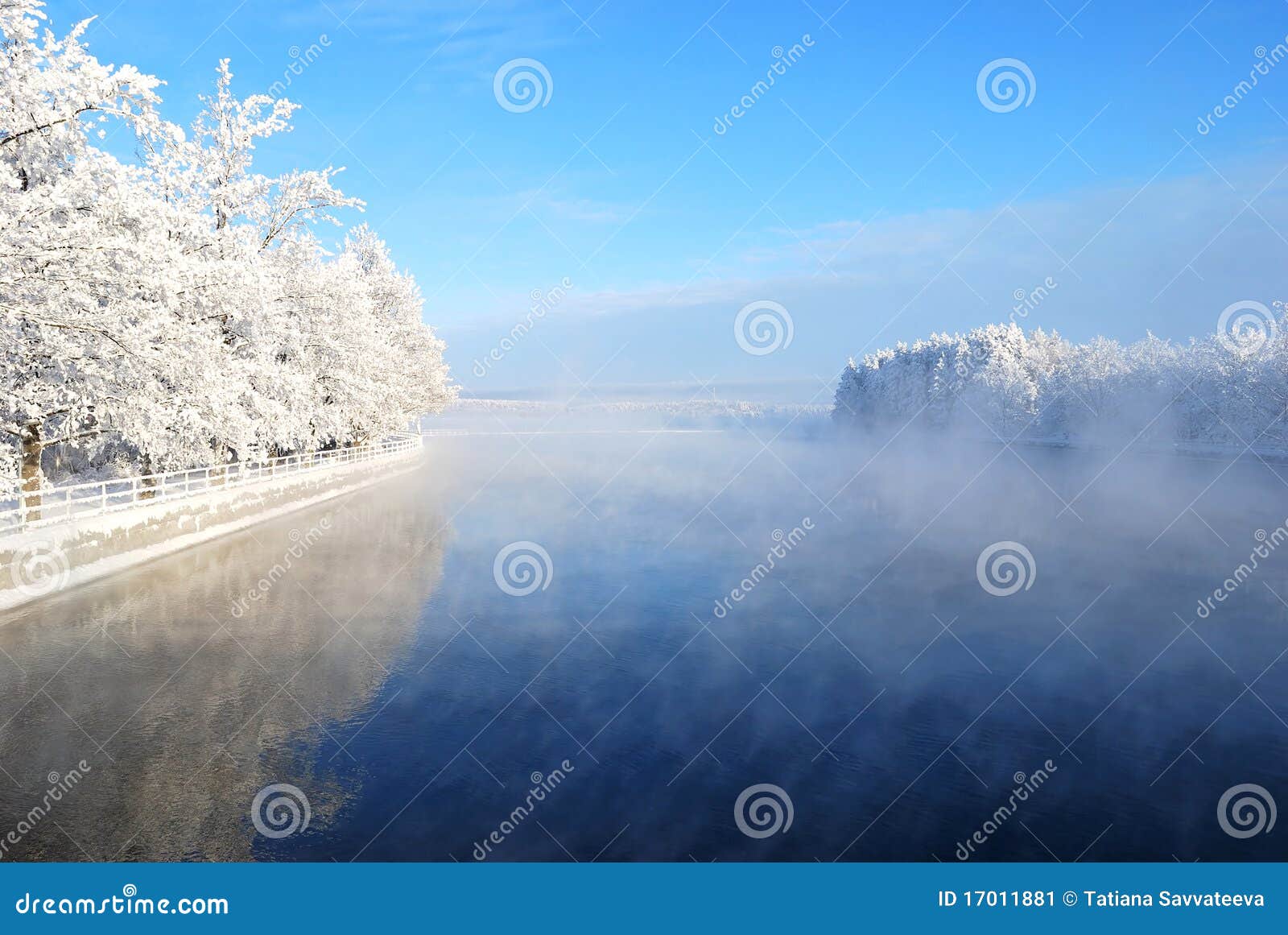 Fog over Vuoksi stock image. Image of fluffy, water, rime - 17011881