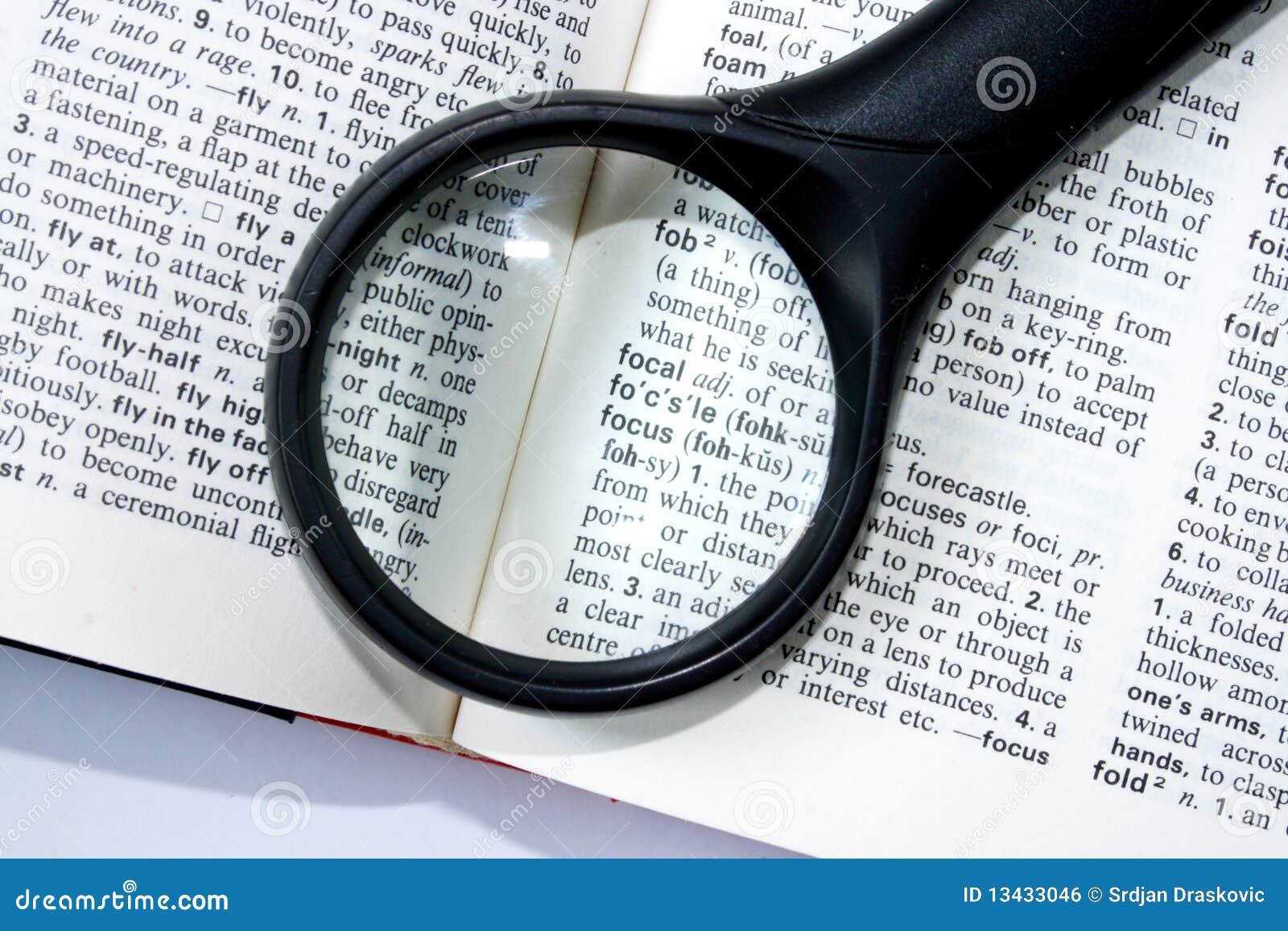 Fokus auf Fokus stockfoto. Bild von schriftkegel, meldung - 13433046