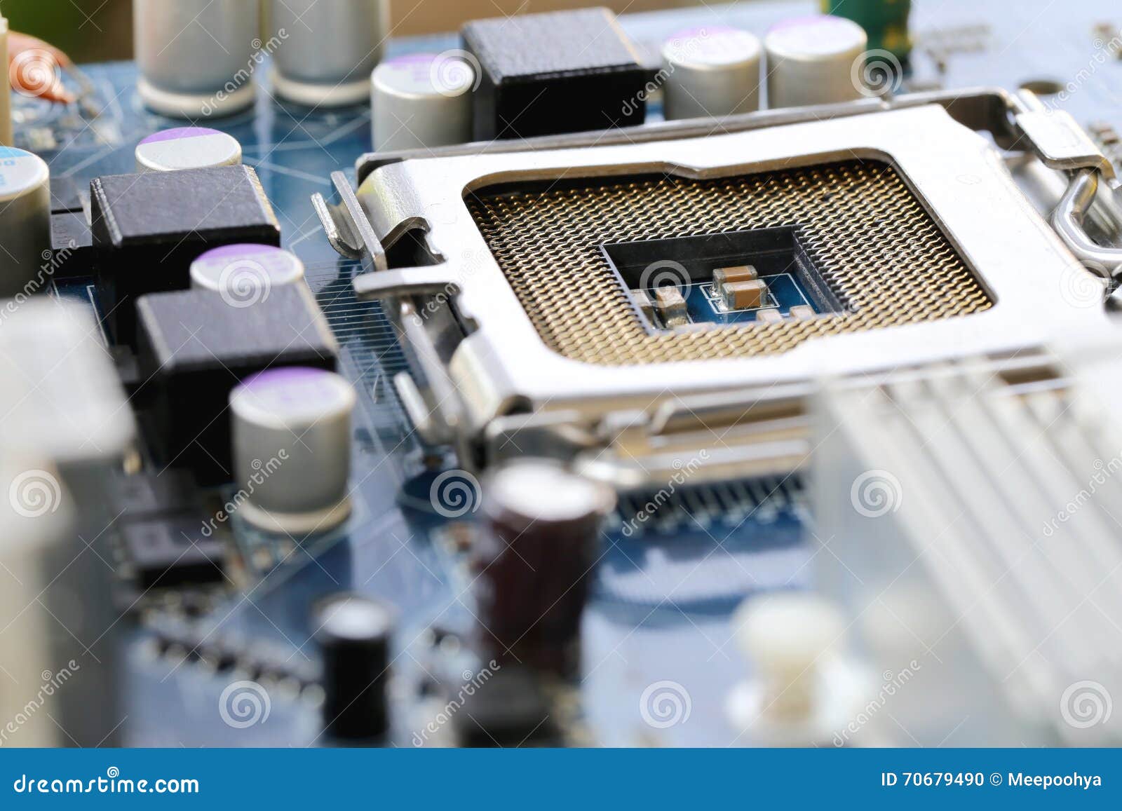 Fokus CPU-Sockel Auf Motherboard Des Computers Stockfoto - Bild von ...