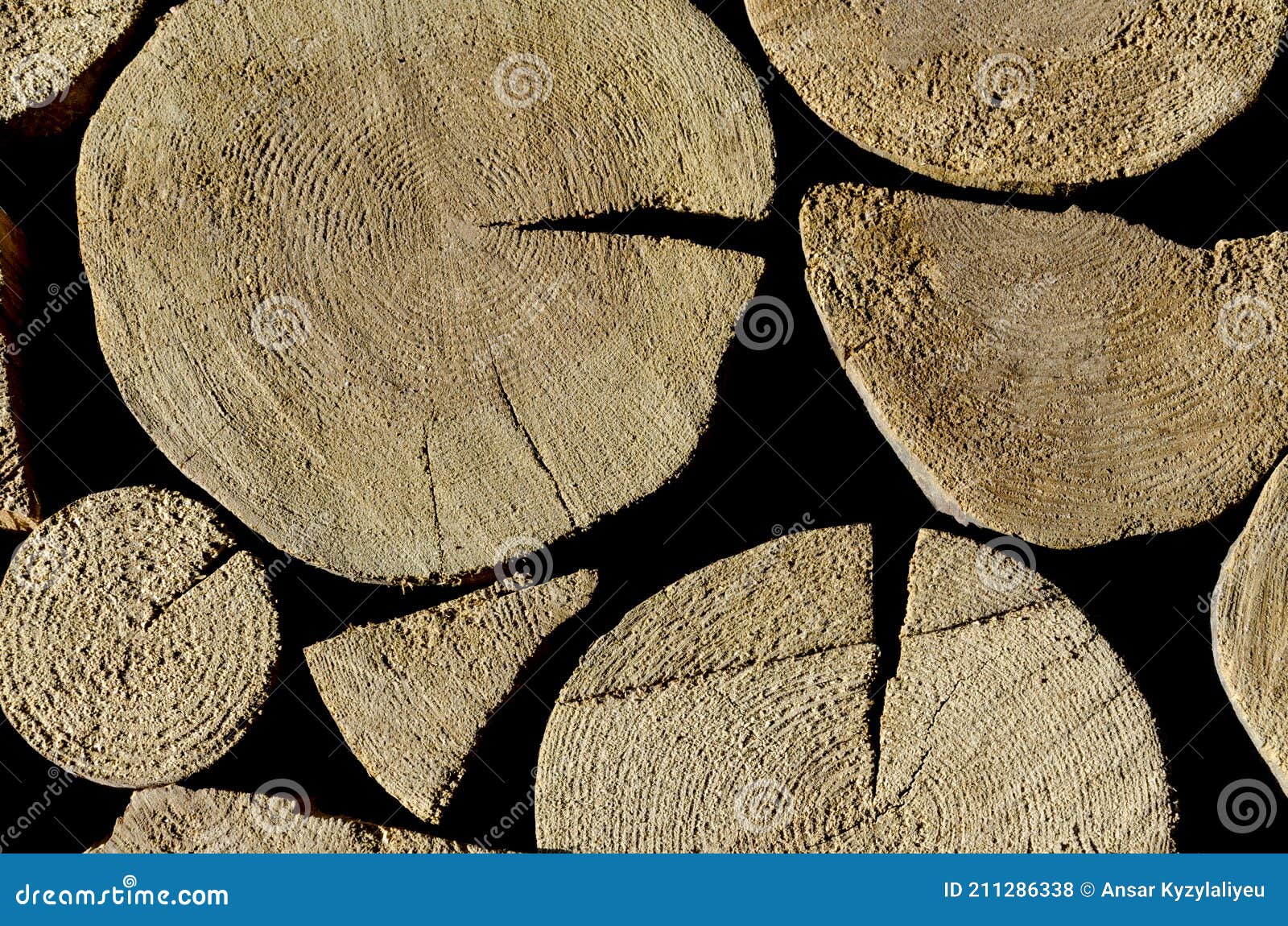 Folded Log Cabin With Logging, Texture Of A Tree, Background Of Trees ...