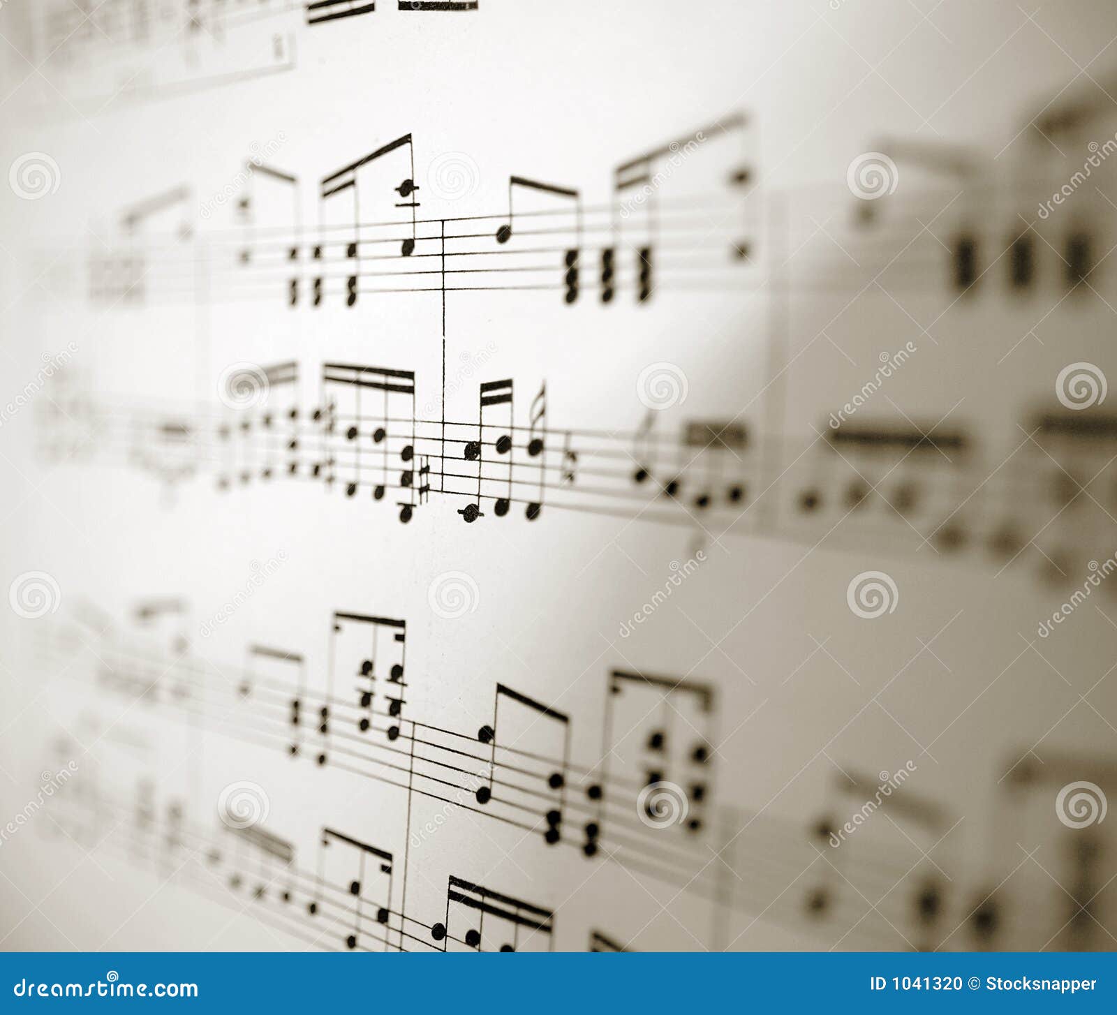 Folha de notas musicais foto de stock. Imagem de melodia - 1041320